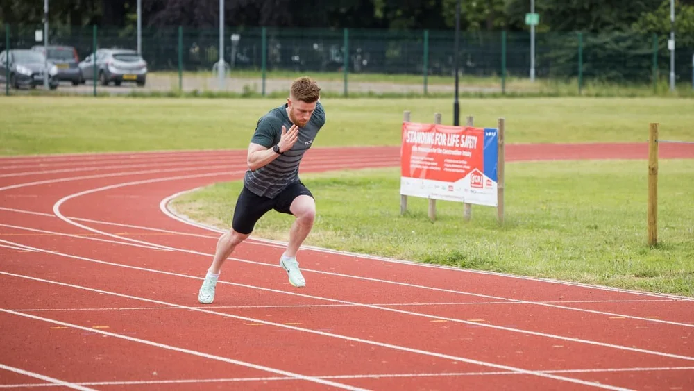Proper Sprinting Form: Your Ultimate Guide — Unstoppabl