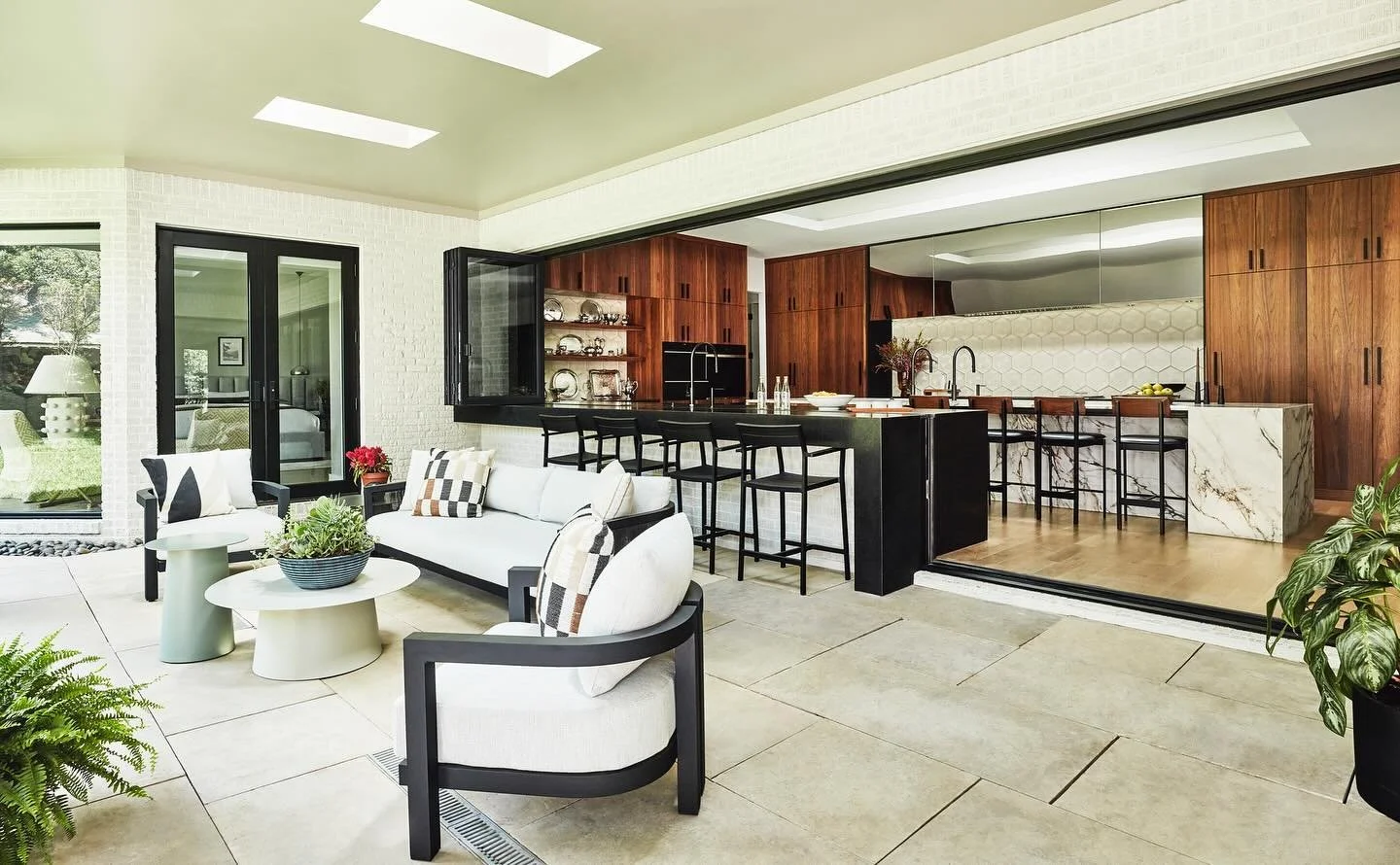 Yates Desgyn | High End Dallas Interior Design Firm