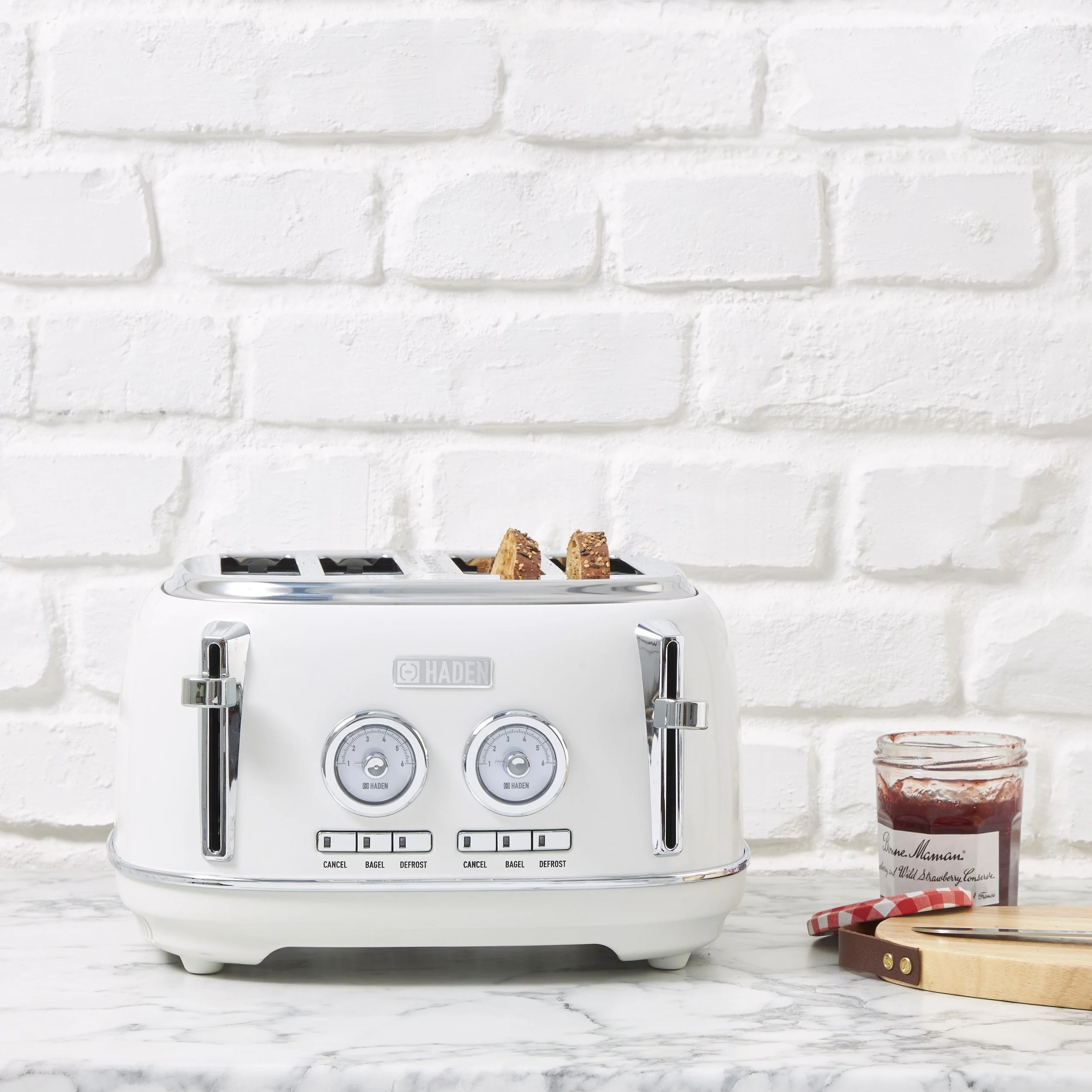 Dorset 2-Slice Toaster - Putty — Haden Canada
