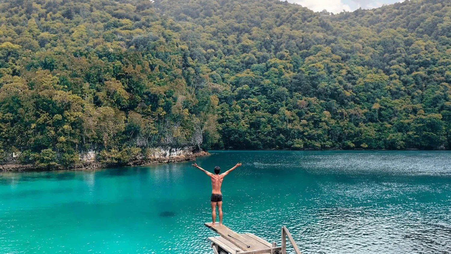 Why Filipinos Love Siargao Island — KAWAYAN HOSTEL
