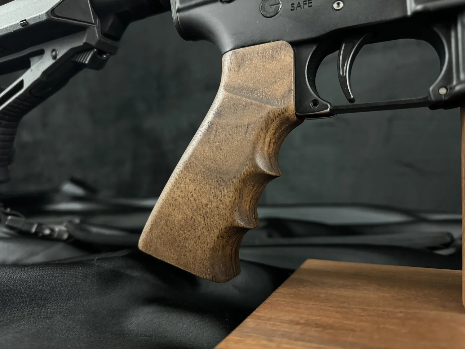 AR15 Grips — Shop — RAILWOODS M-Lok Rail Covers and Wood AR15 Furniture