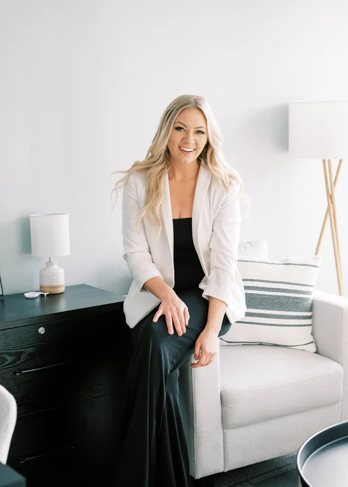 Amy Harvat, — Modern Thrive Counseling