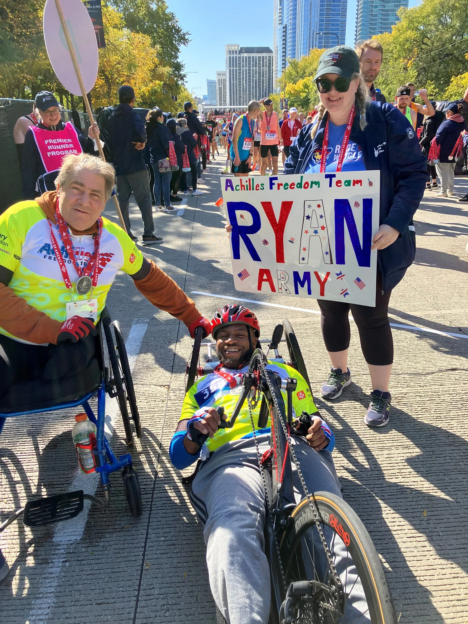 More Than 100 Achilles Community Members Complete Chicago Marathon ...