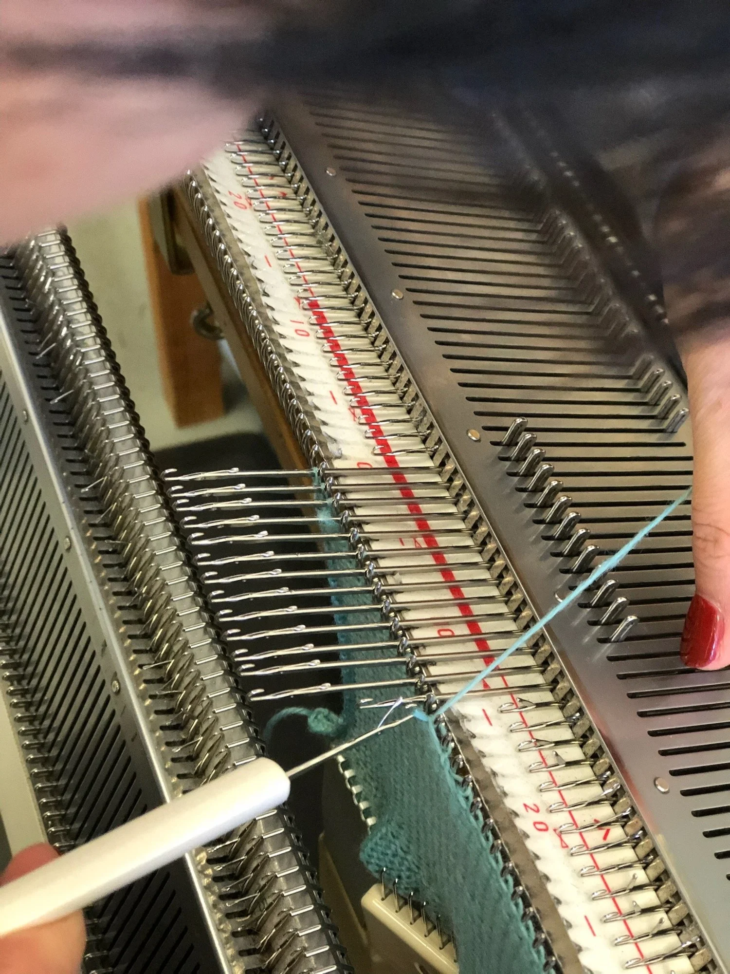 Beginner Machine Knitting — The Knitting School Online