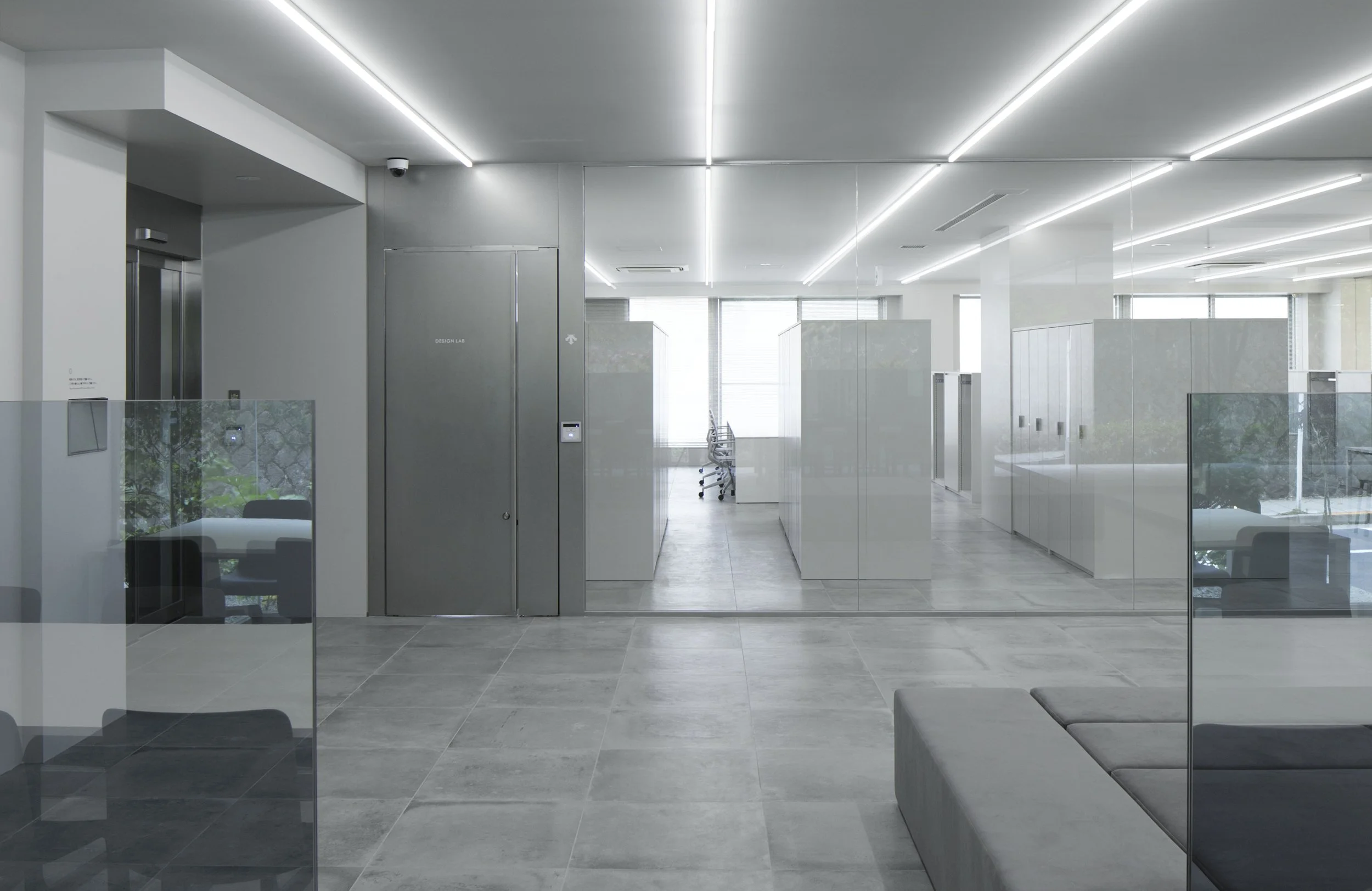 Descent Tokyo Office — STRATE | The Brand Produce Company. 株式会社ストラテ 代表 ...