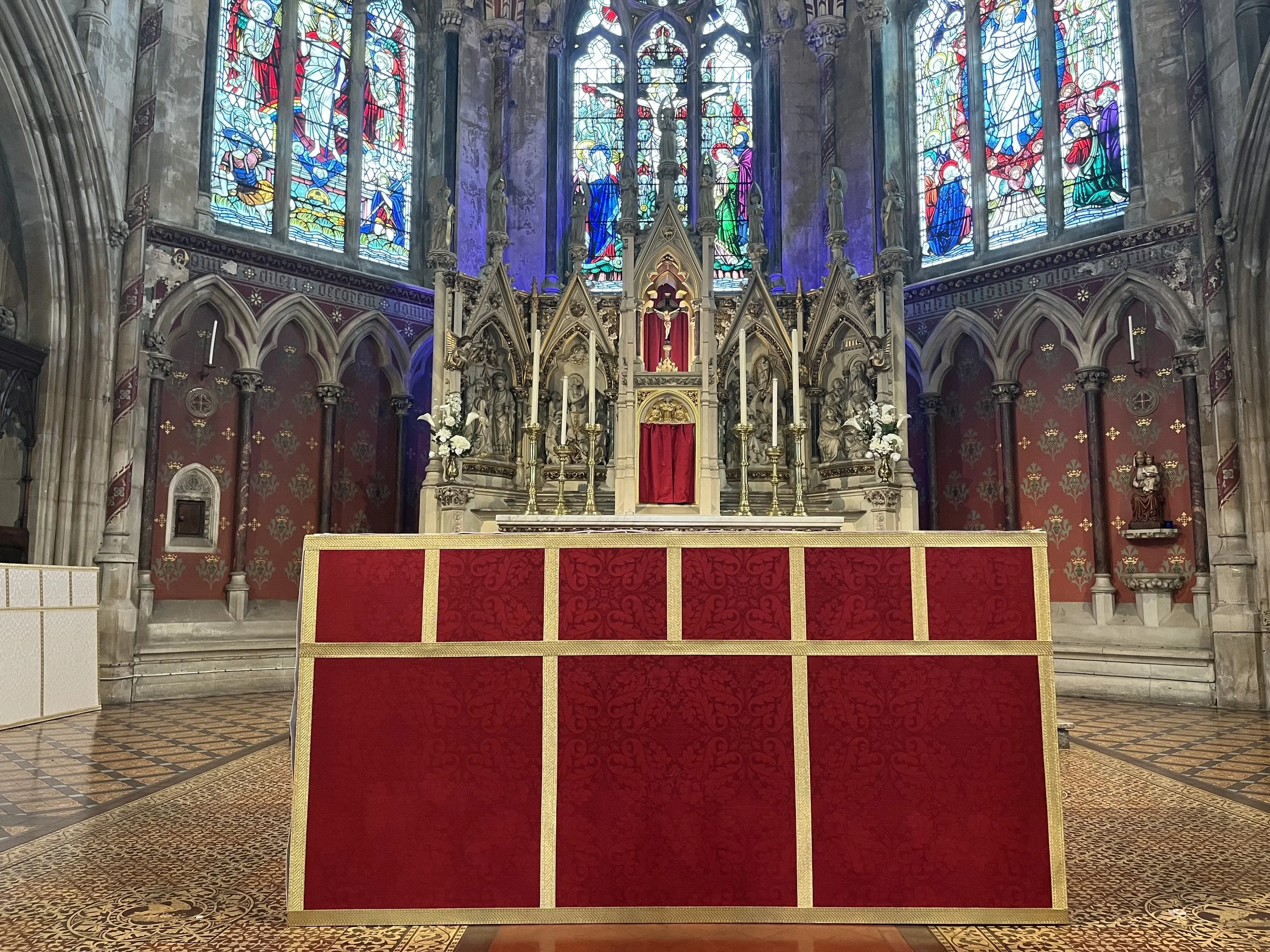 Penson Ecclesiastical Arts - Altar Frontals, Fabrics and Braids