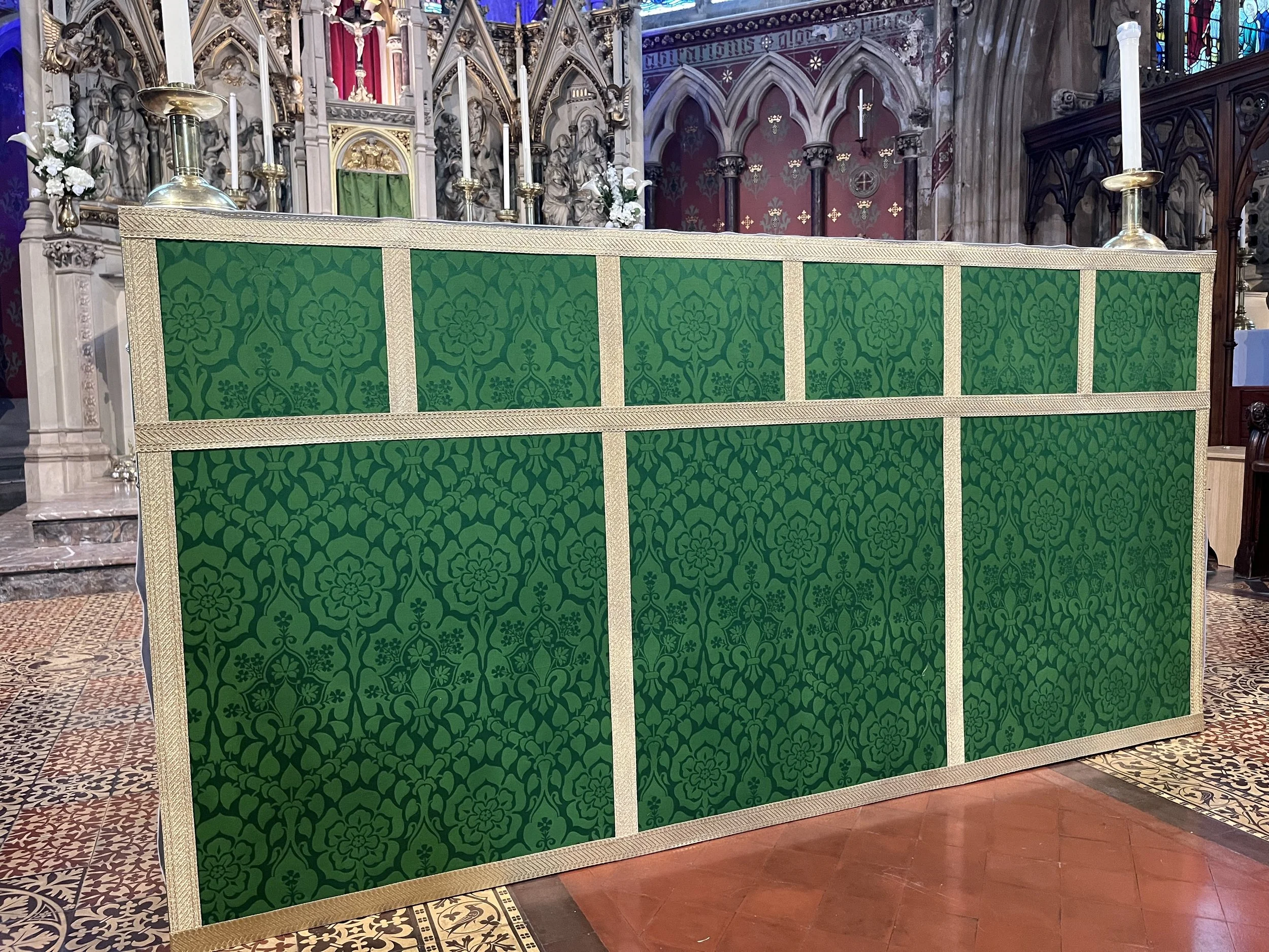 Penson Ecclesiastical Arts - Altar Frontals, Fabrics and Braids