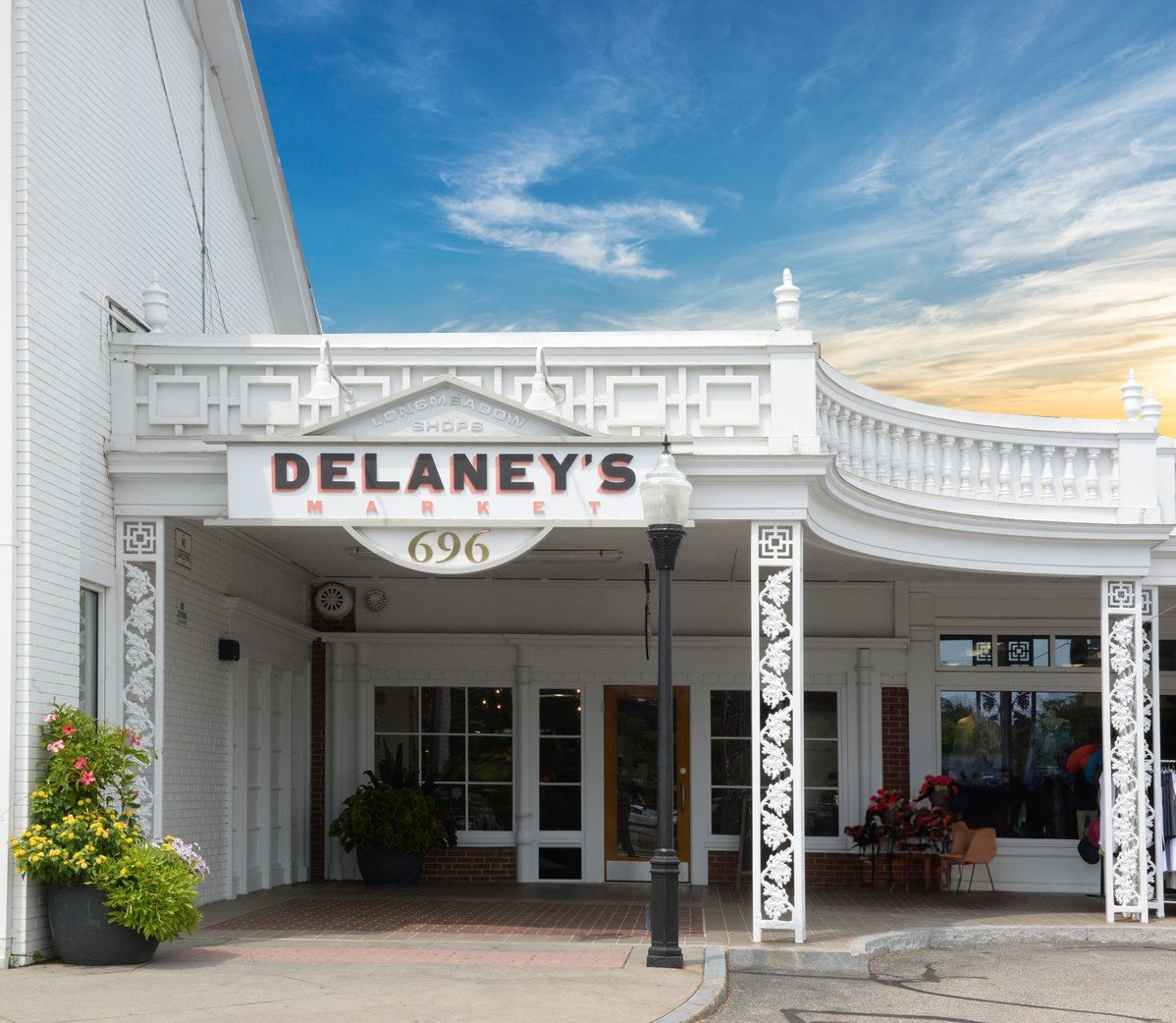 Longmeadow — Delaney's Market