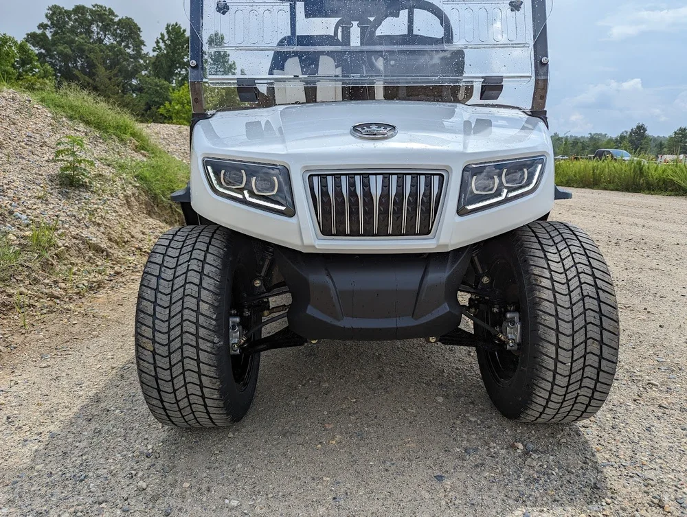 2024 Evolution Electric Vehicles - D5 - Maverick 4 - Mineral White ...