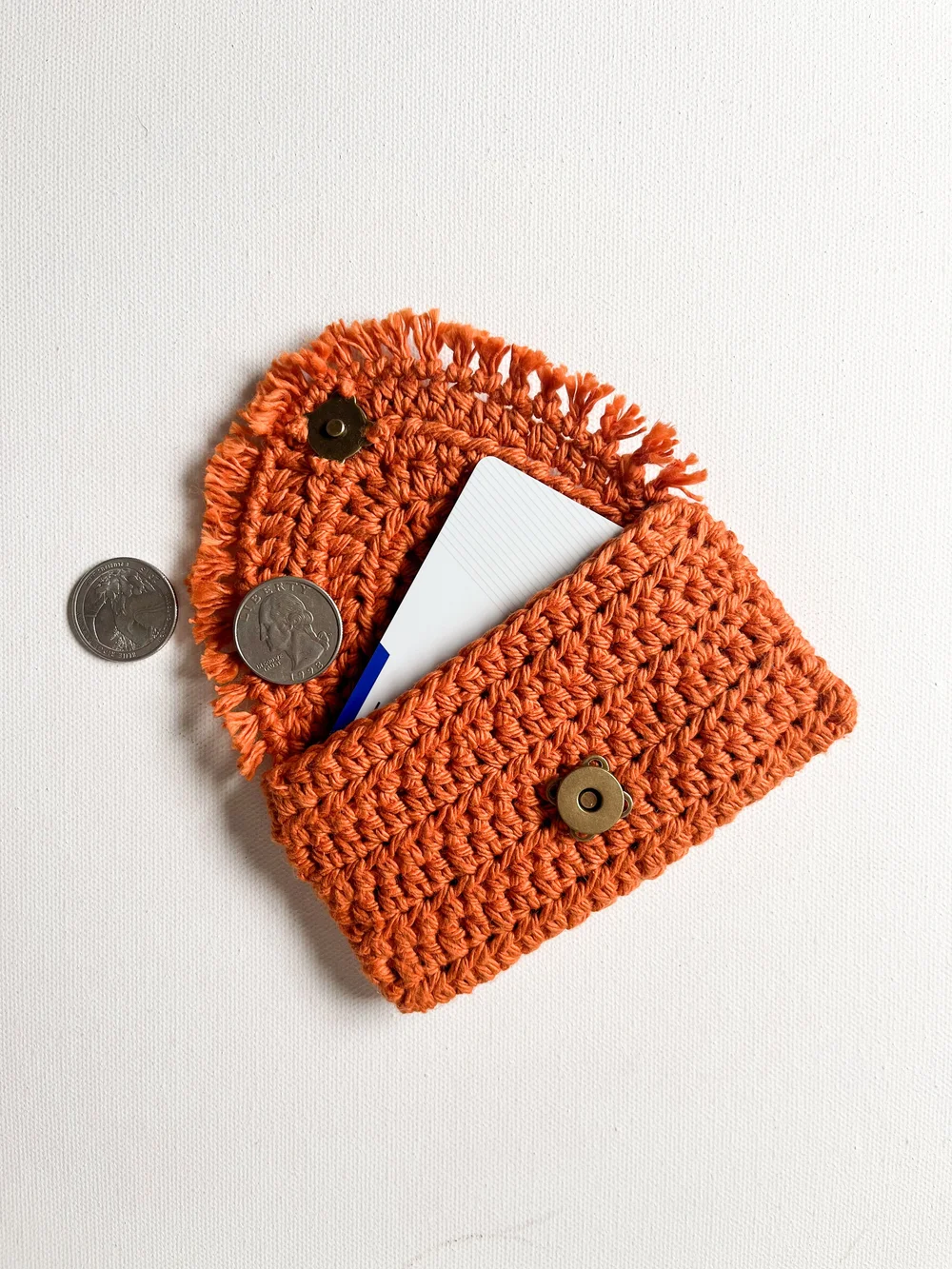 Stylish Crochet Wallet Pattern — bags by bento