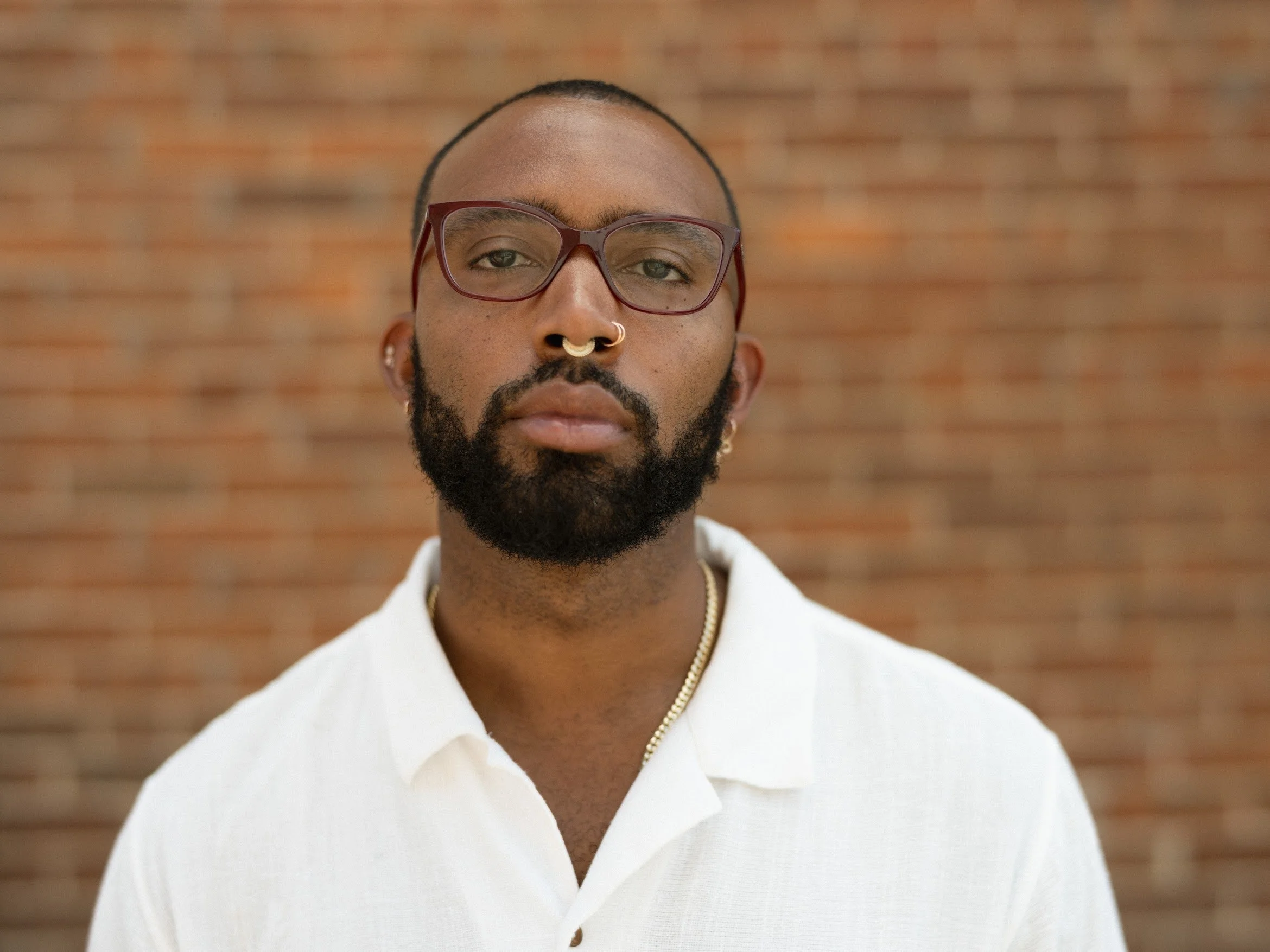 Bio — Joseph Earl Thomas