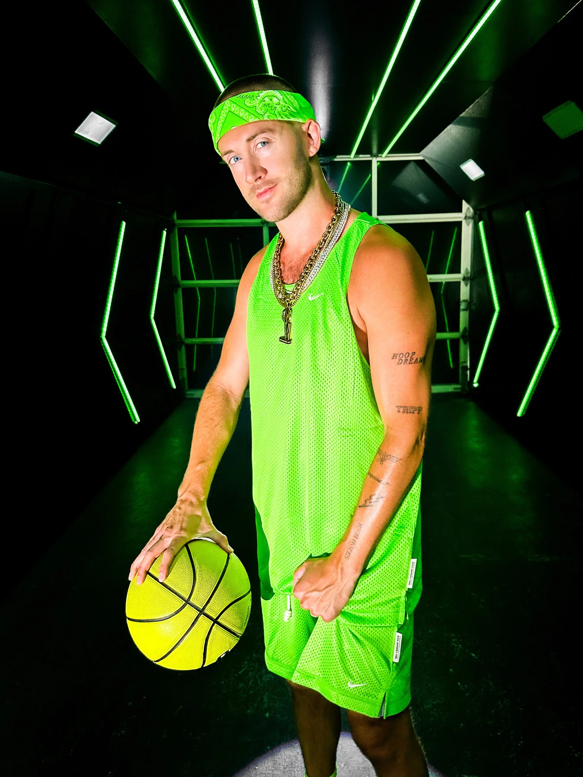 ROBBIE TRIPP | OFFICIAL WEBSITE