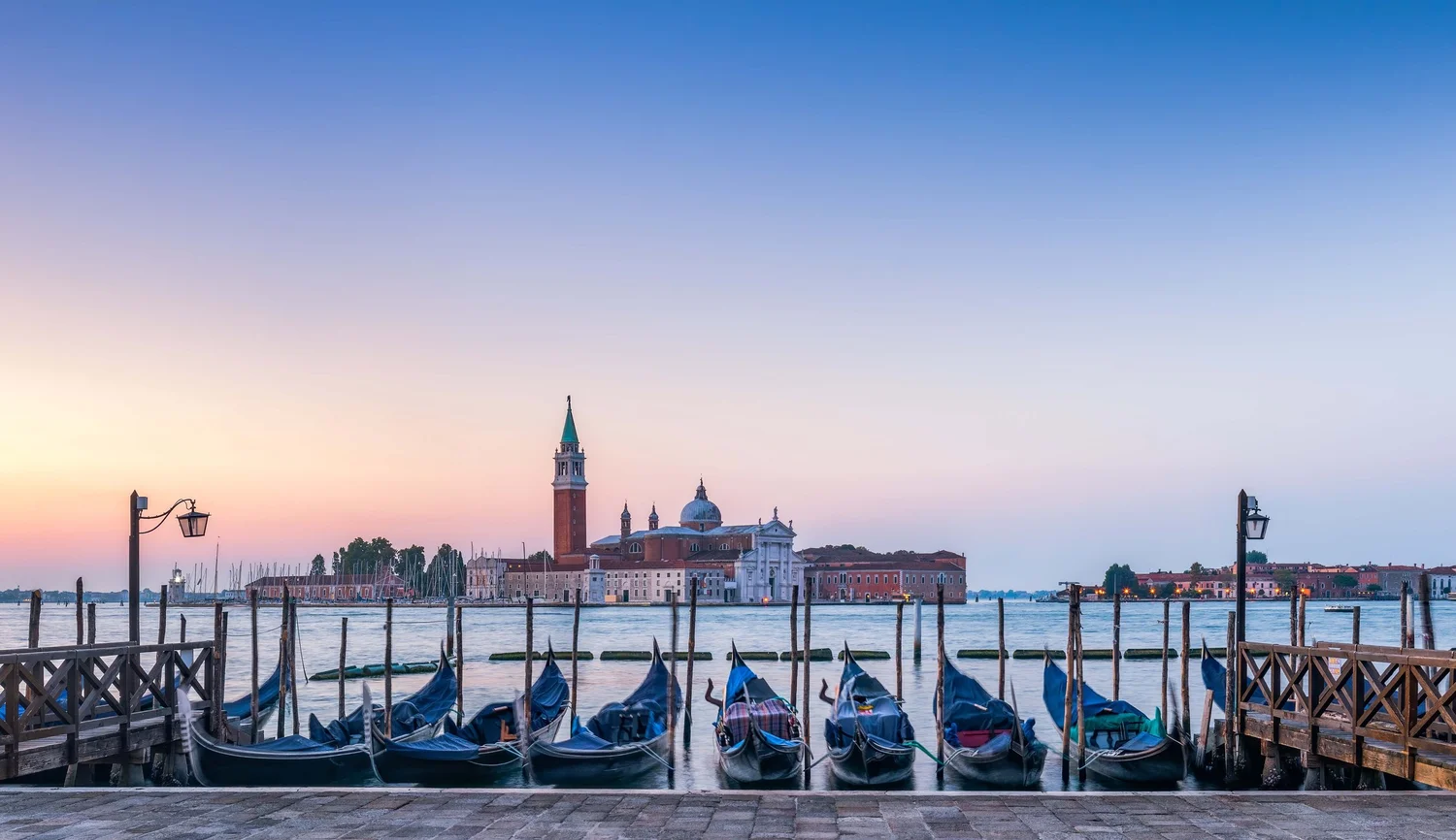 Academy Travel | Tailored Small Group Journeys