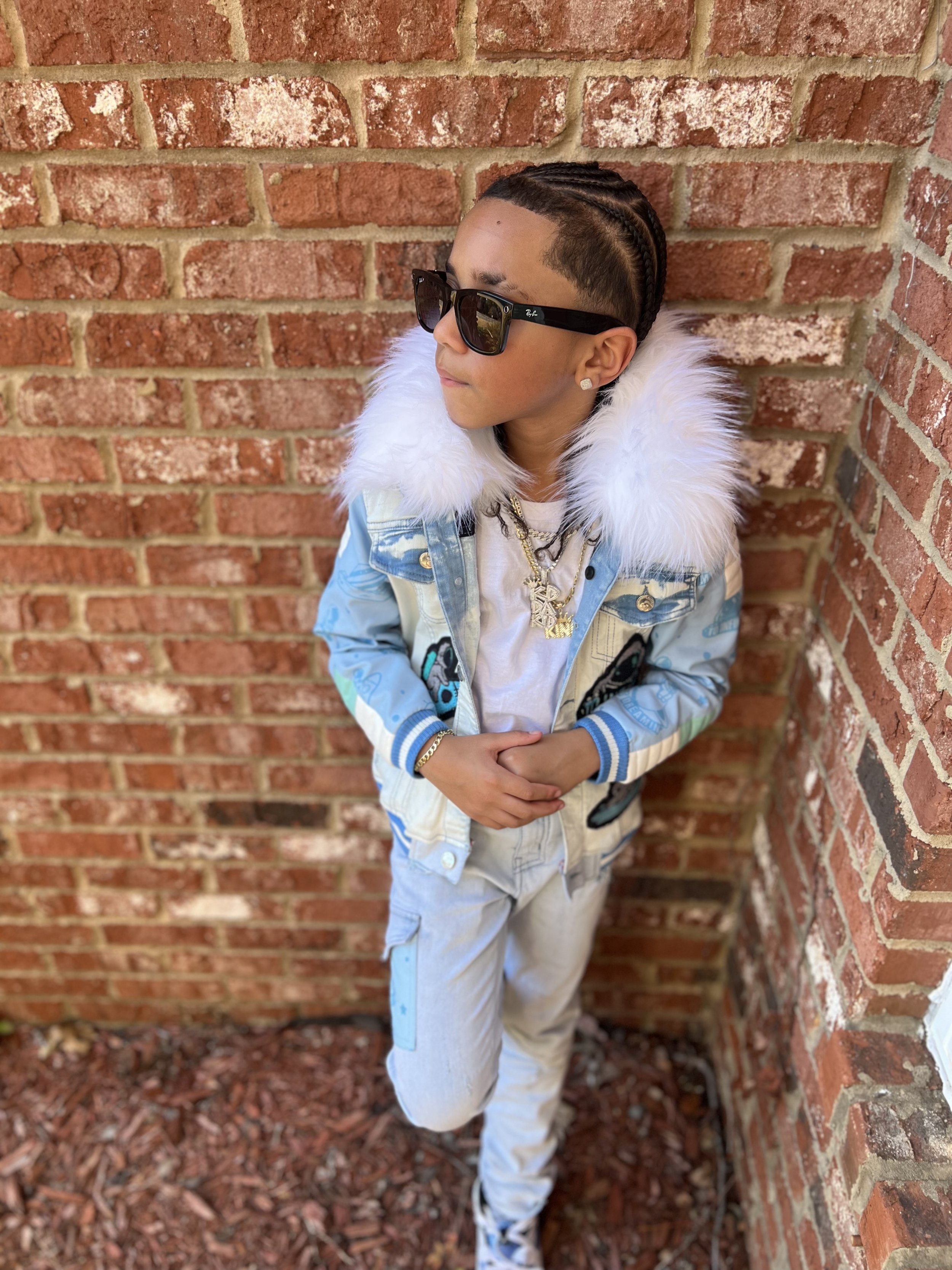 About 5 — KD DA KID