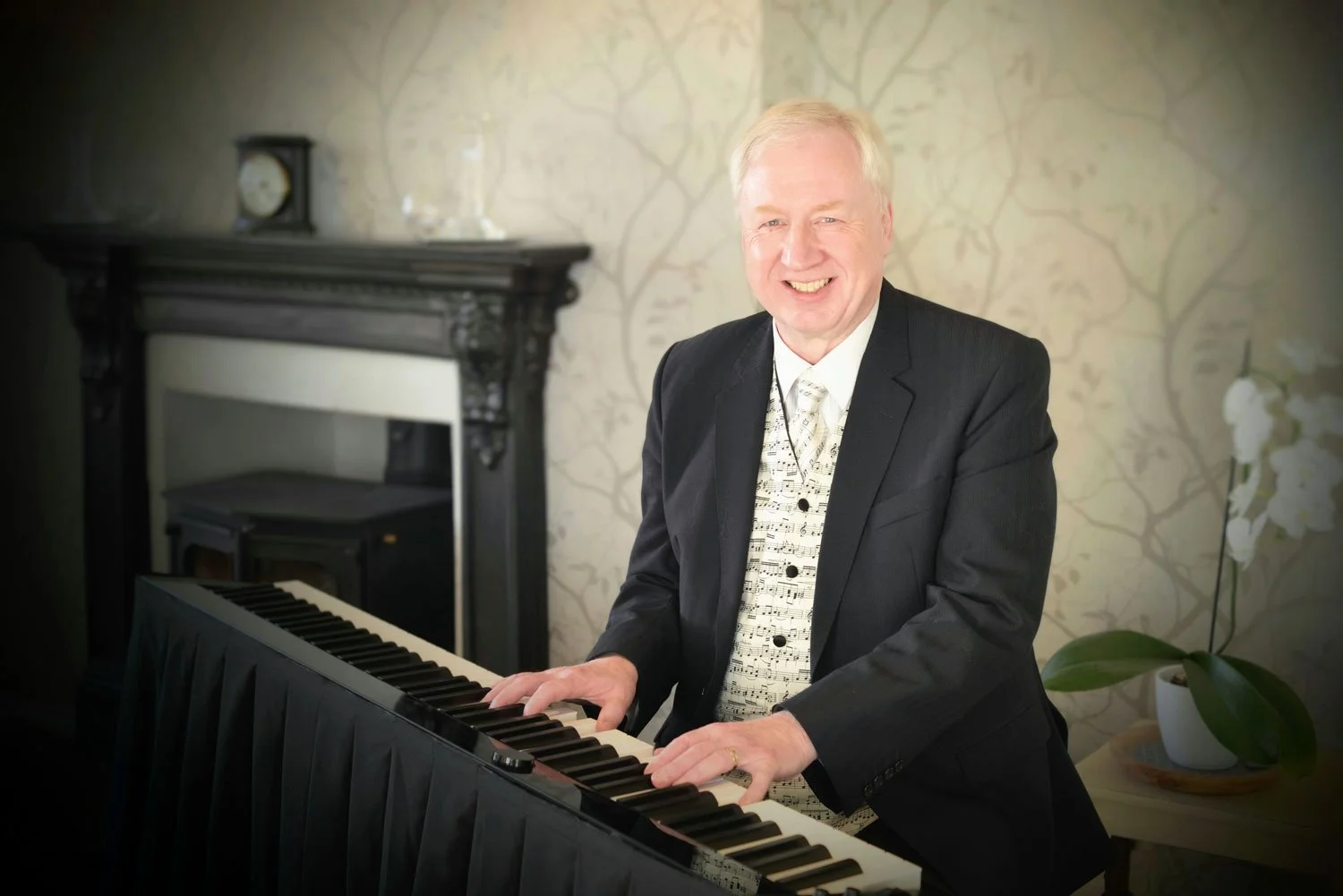 David McLeish ~ Wedding & Events Pianist for Hire