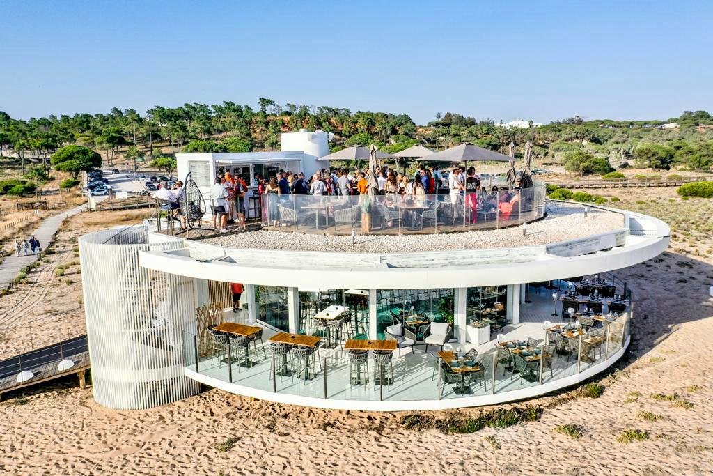 GALLERY — Ancão Beach Club