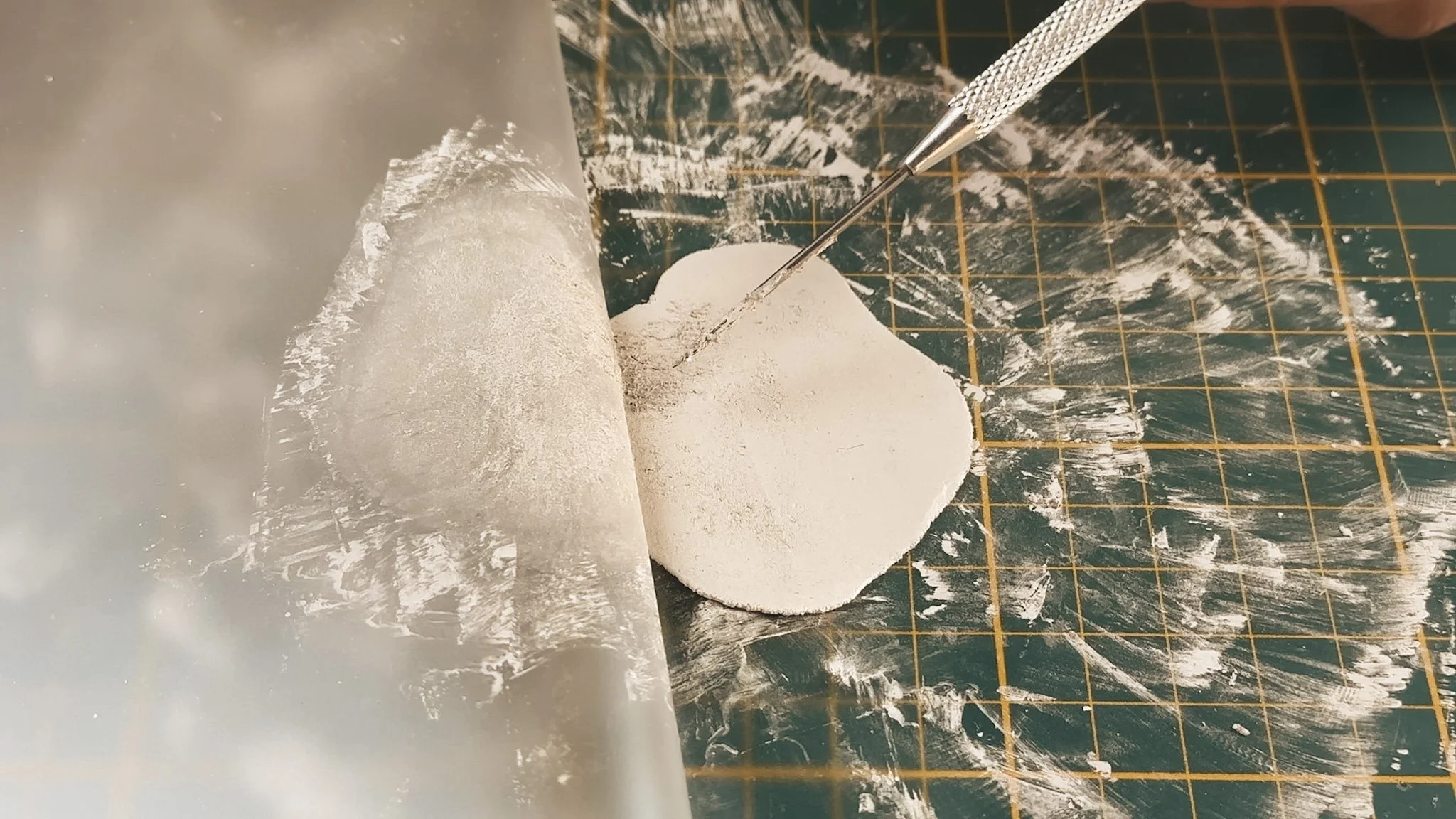 How to Reconstitute your Silver Clay (Step-by-Step Guide) — Cognac ...