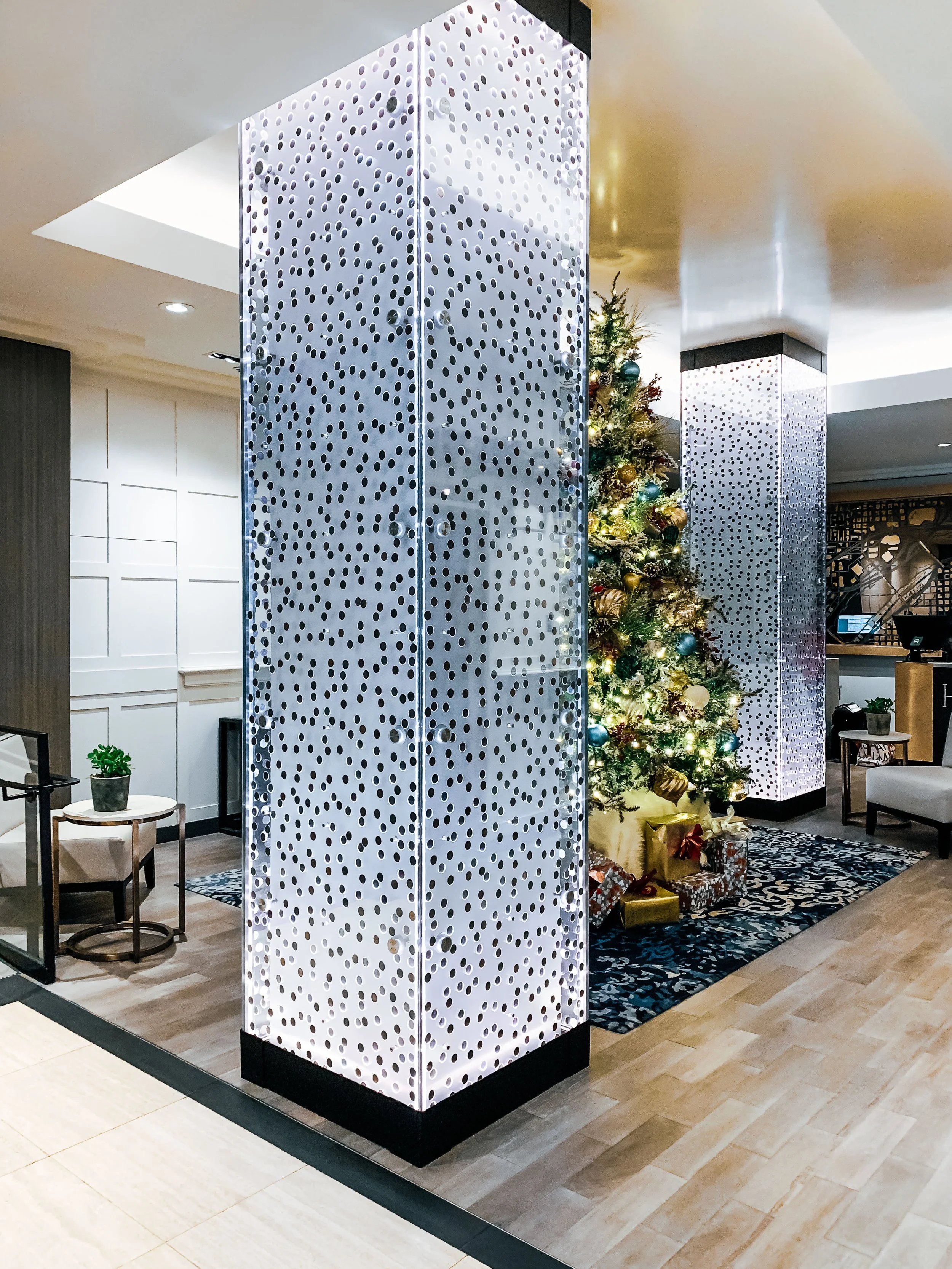 Custom Light Fixtures | Acrylic Diffusers, Lenses & Illuminated ...