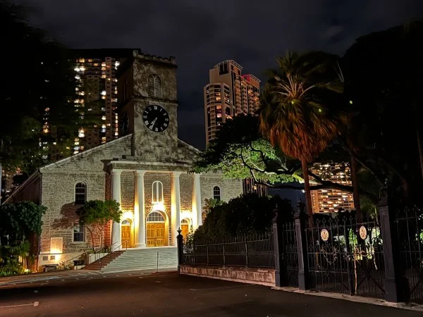Hawaii's #1 Ghost Tour