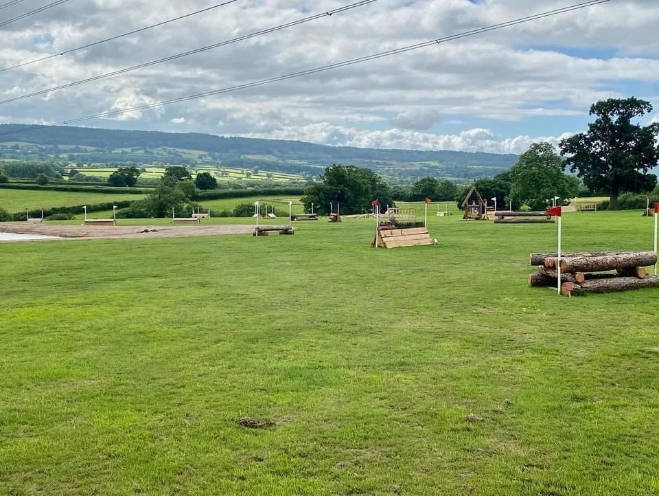 Barrow Farm Equestrian