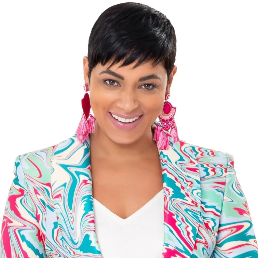 NICHOLE LEE: Personal Fulfillment Healer, Intuitive Guide, & Retreat Leader