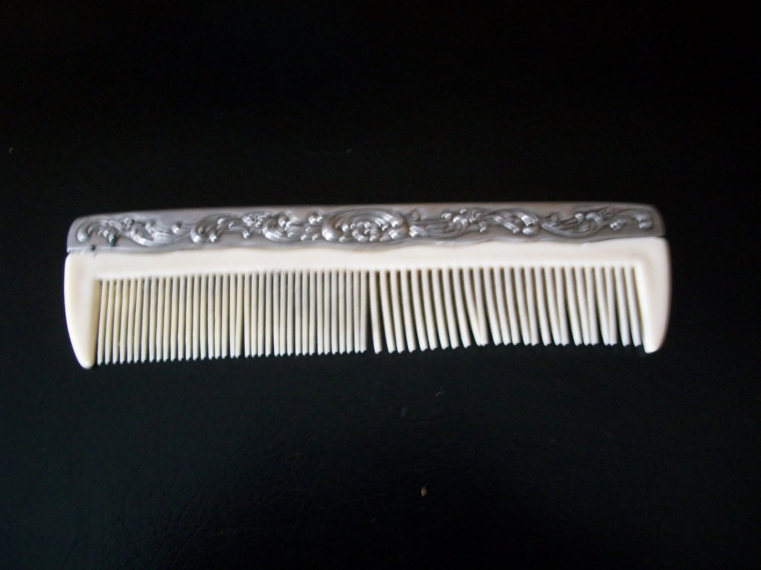 Comb and Paper — Spoons for the People