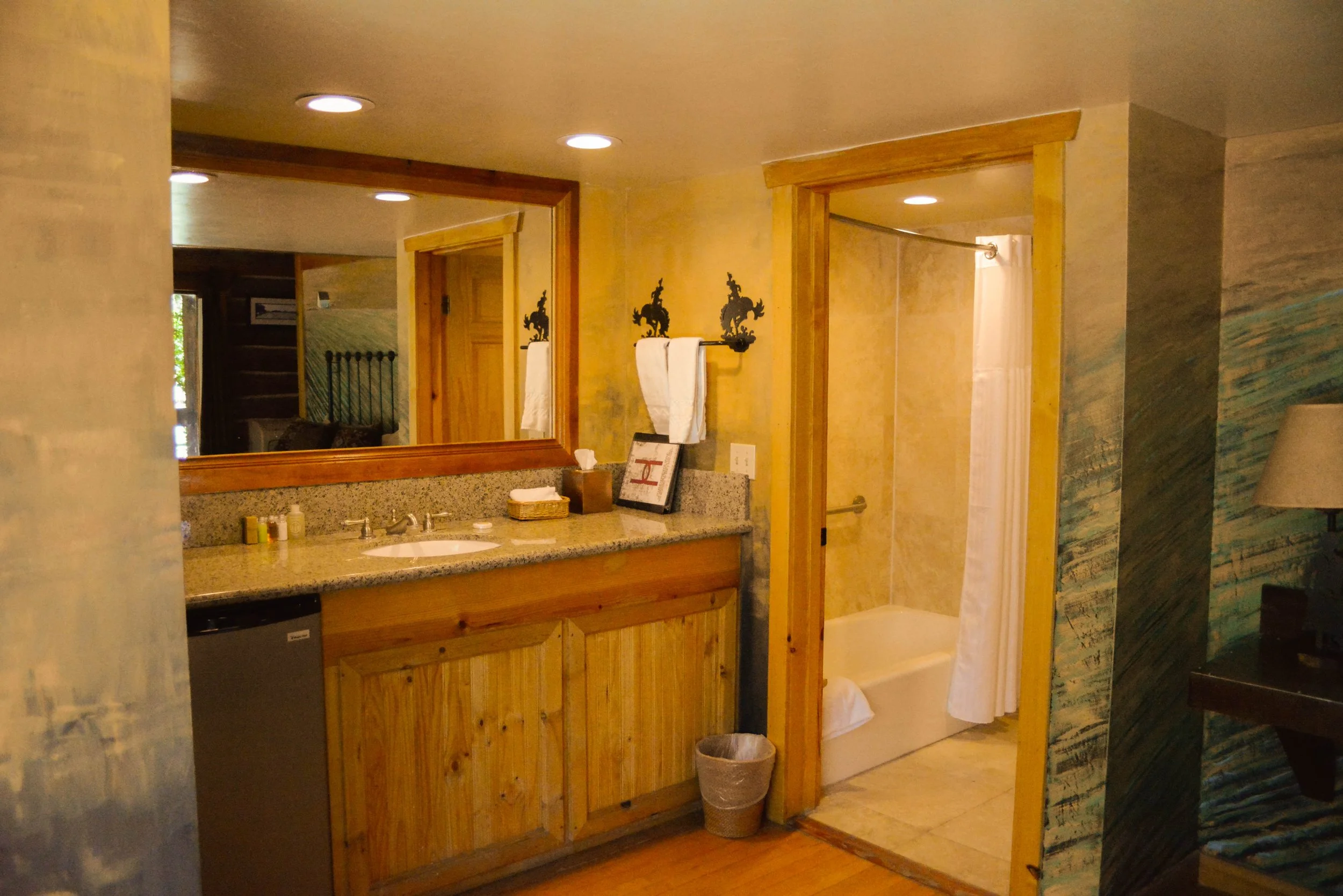 The Brinan Ranch Room at the Parkfield Lodge — V6 Ranch - Authentic ...