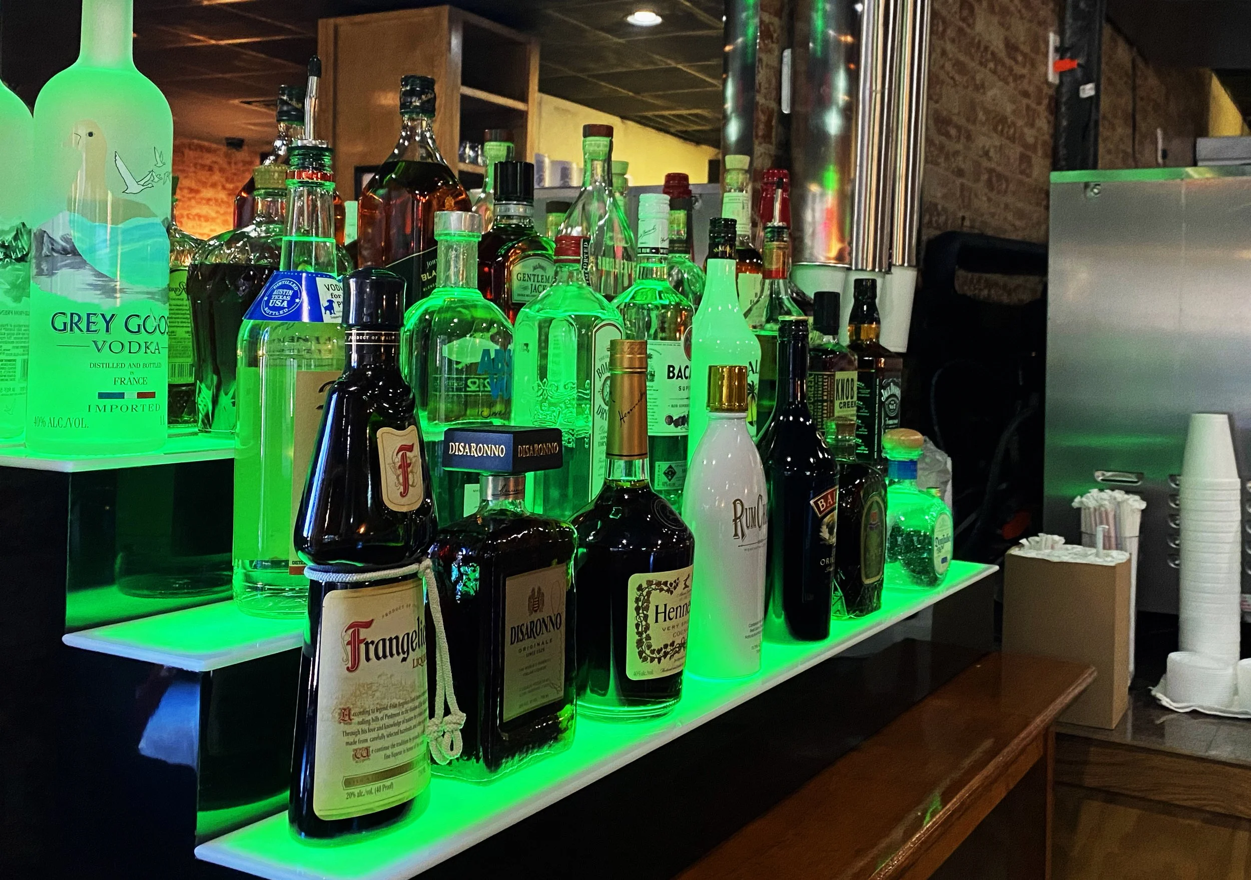 Stogies Cocktail And Cigar Lounge