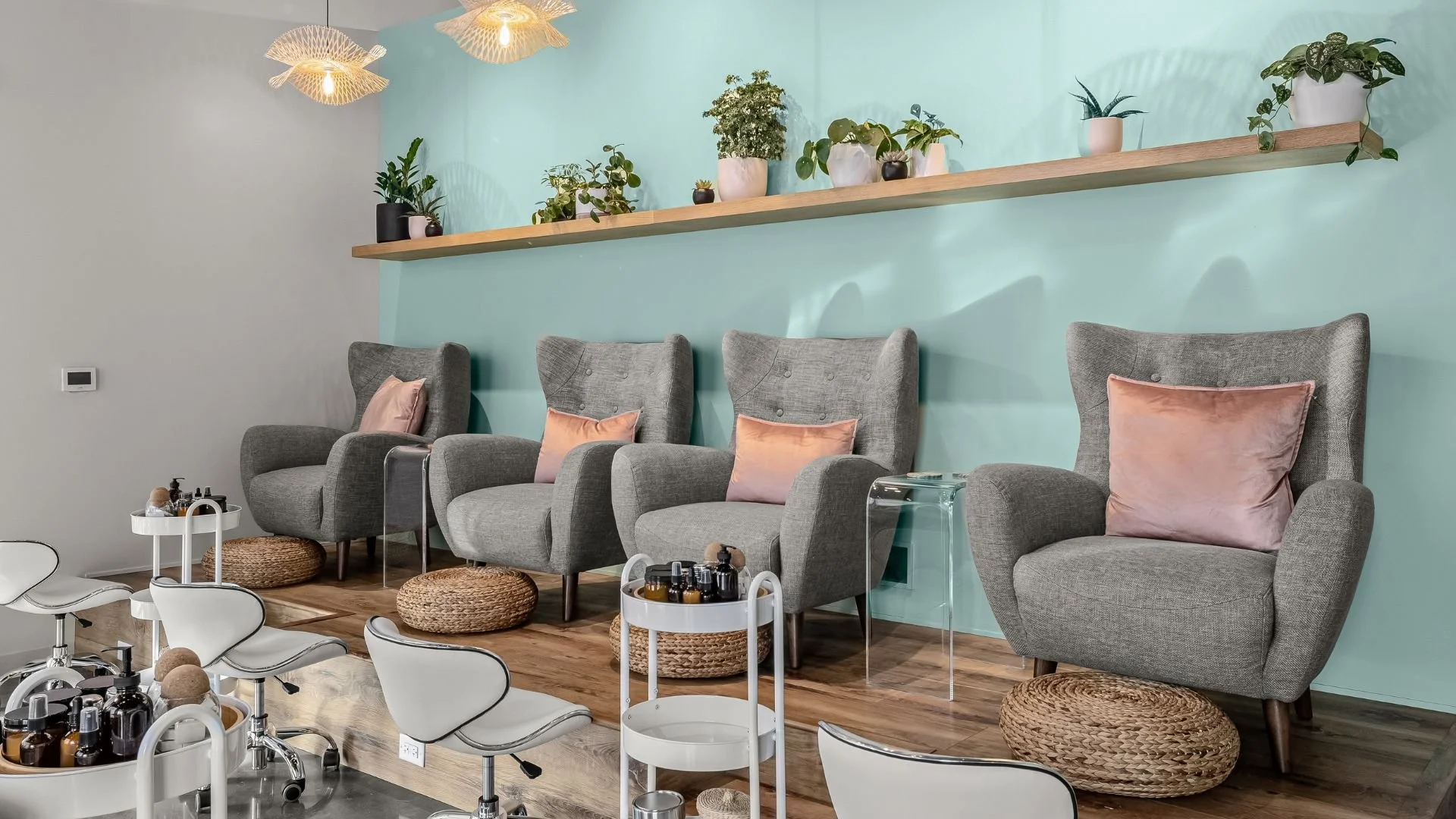 About Us | Huega Nail Salon | A Toxic-Free Nail Studio — Huega