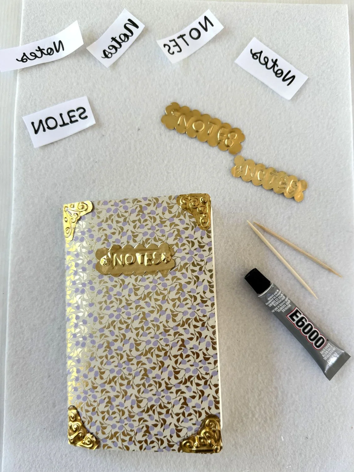 DIY : Je décore mes carnets avec du métal repoussé — Mila Luce