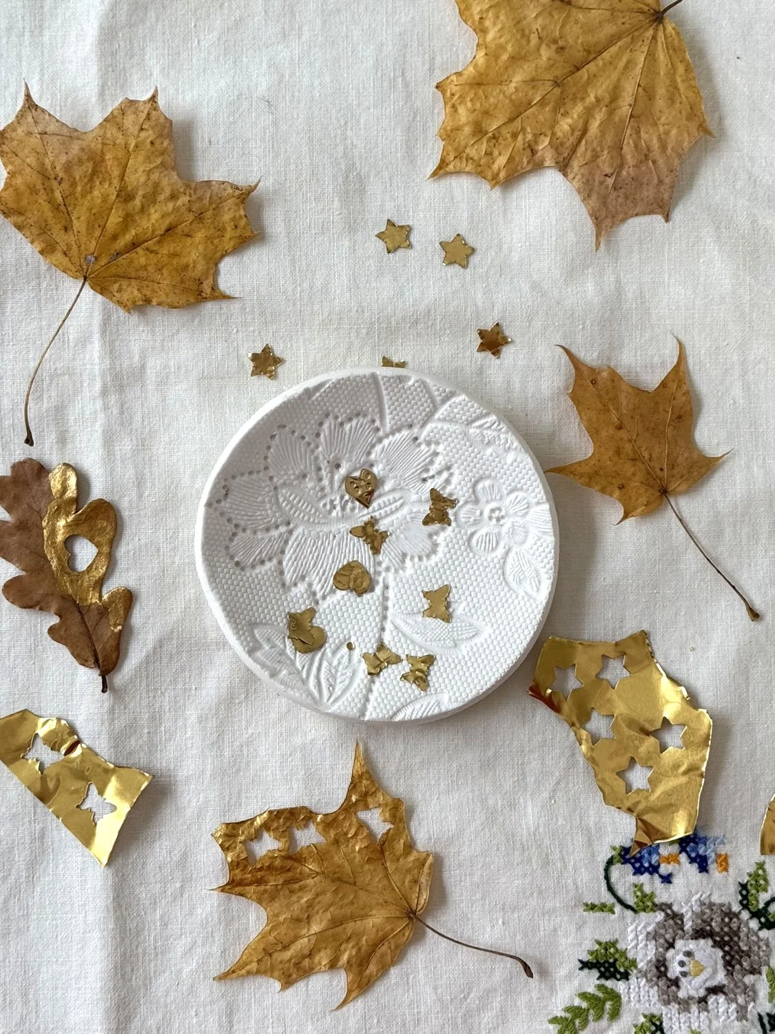 DIY : Confettis de métal repoussé — Mila Luce