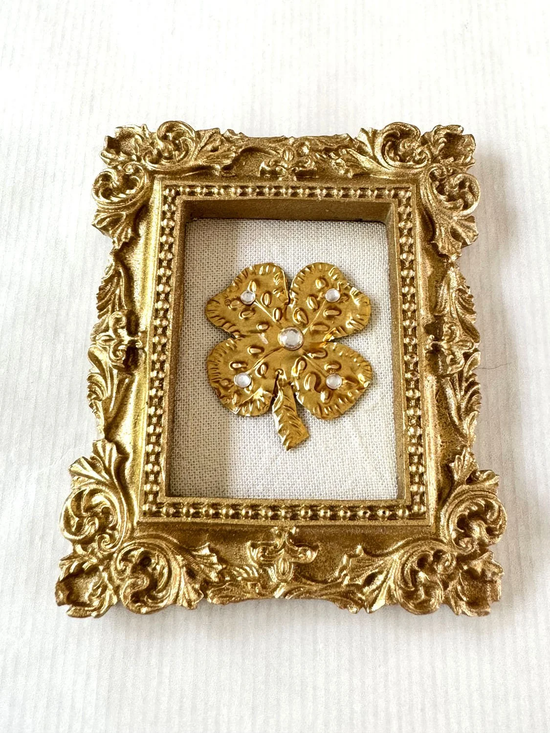 DIY : Trèfle porte-bonheur en métal repoussé — Mila Luce