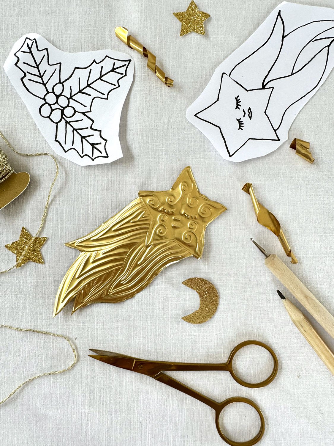 DIY : Décorations et suspensions de Noël en métal repoussé — Mila Luce