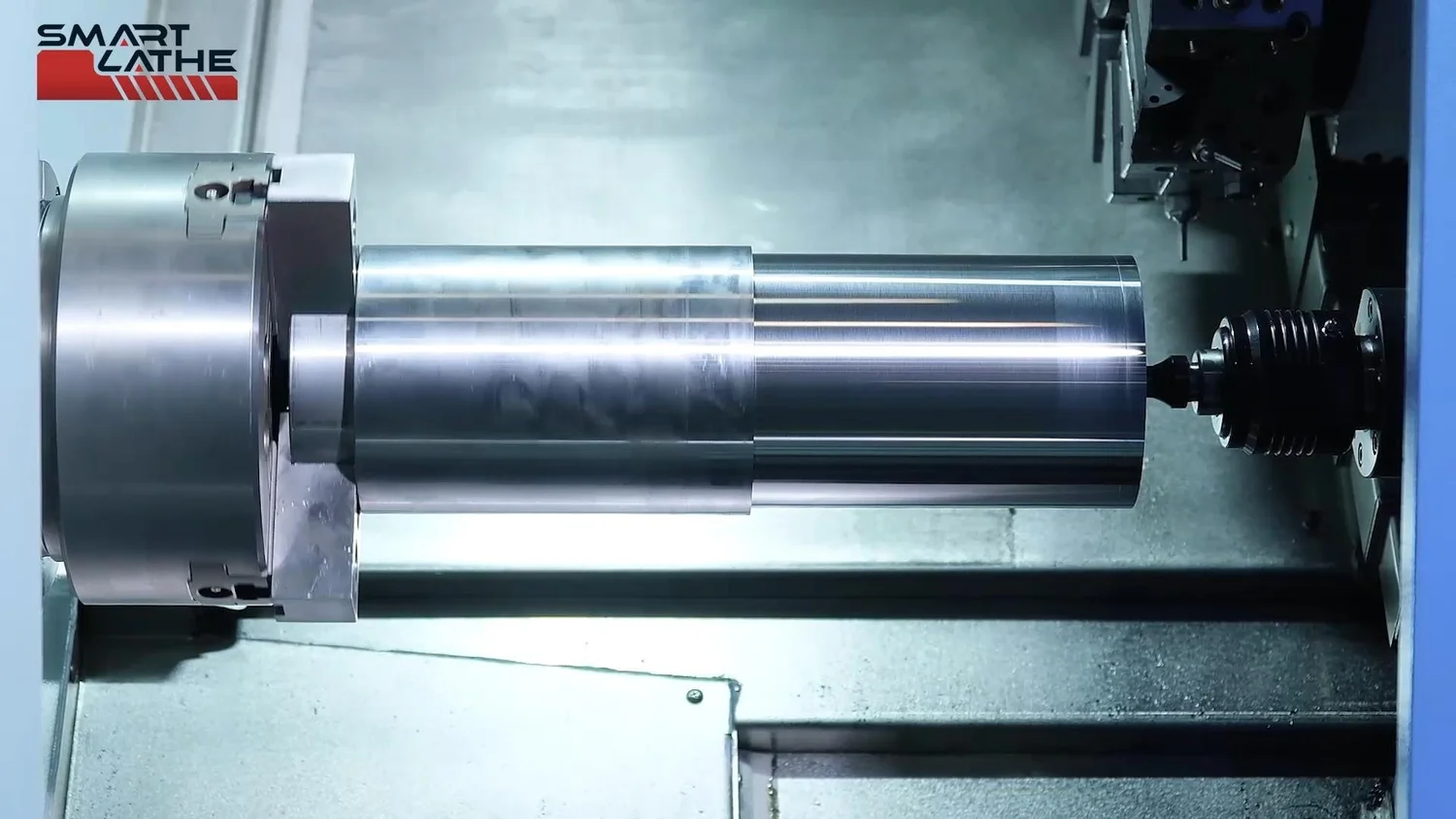 CNC lathes are capable of turning not only circles but also polygons.