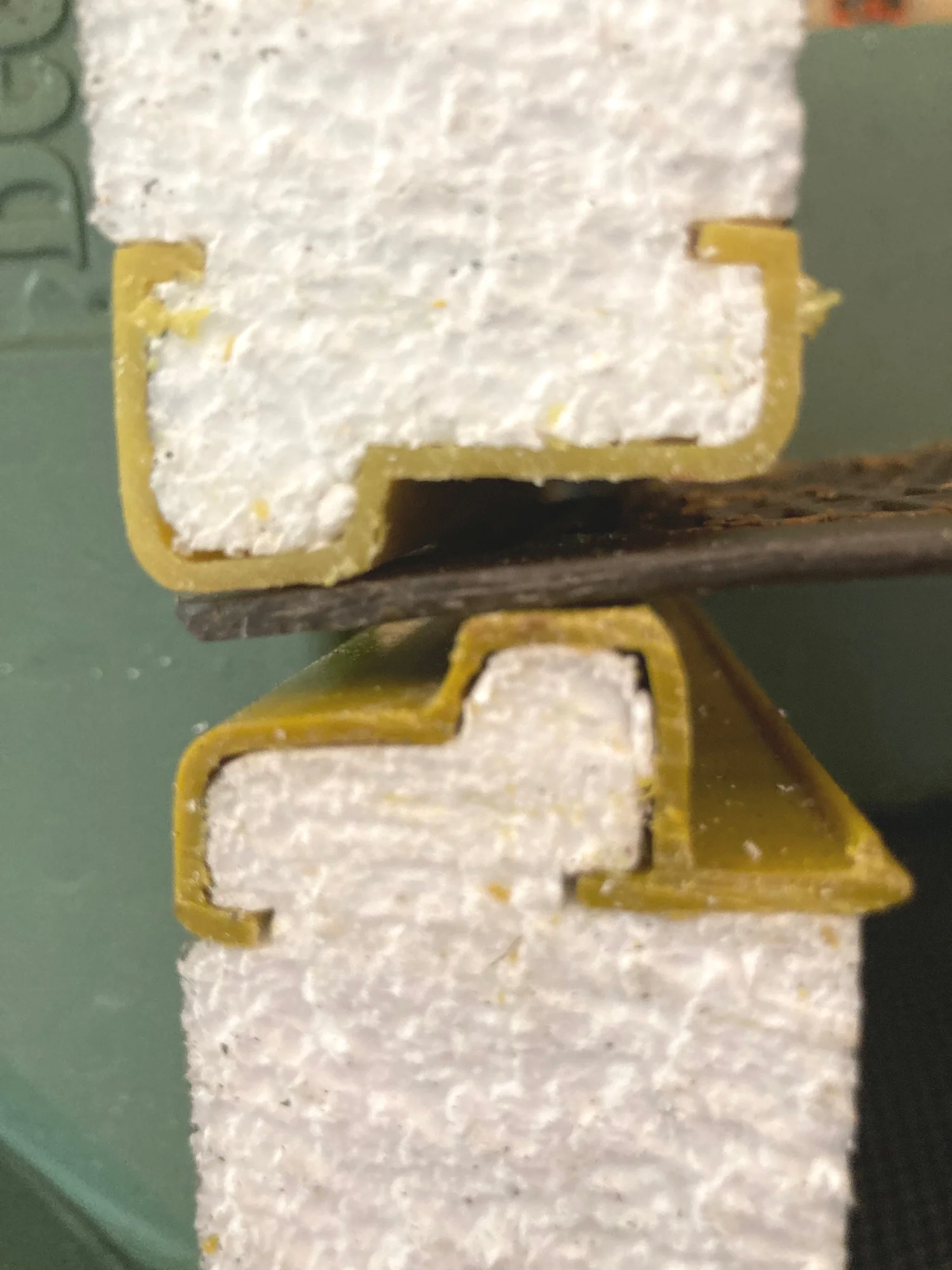 Beekeeping, Beeboxes & Plastic Frames Poly hives and plastic beekeeping ...