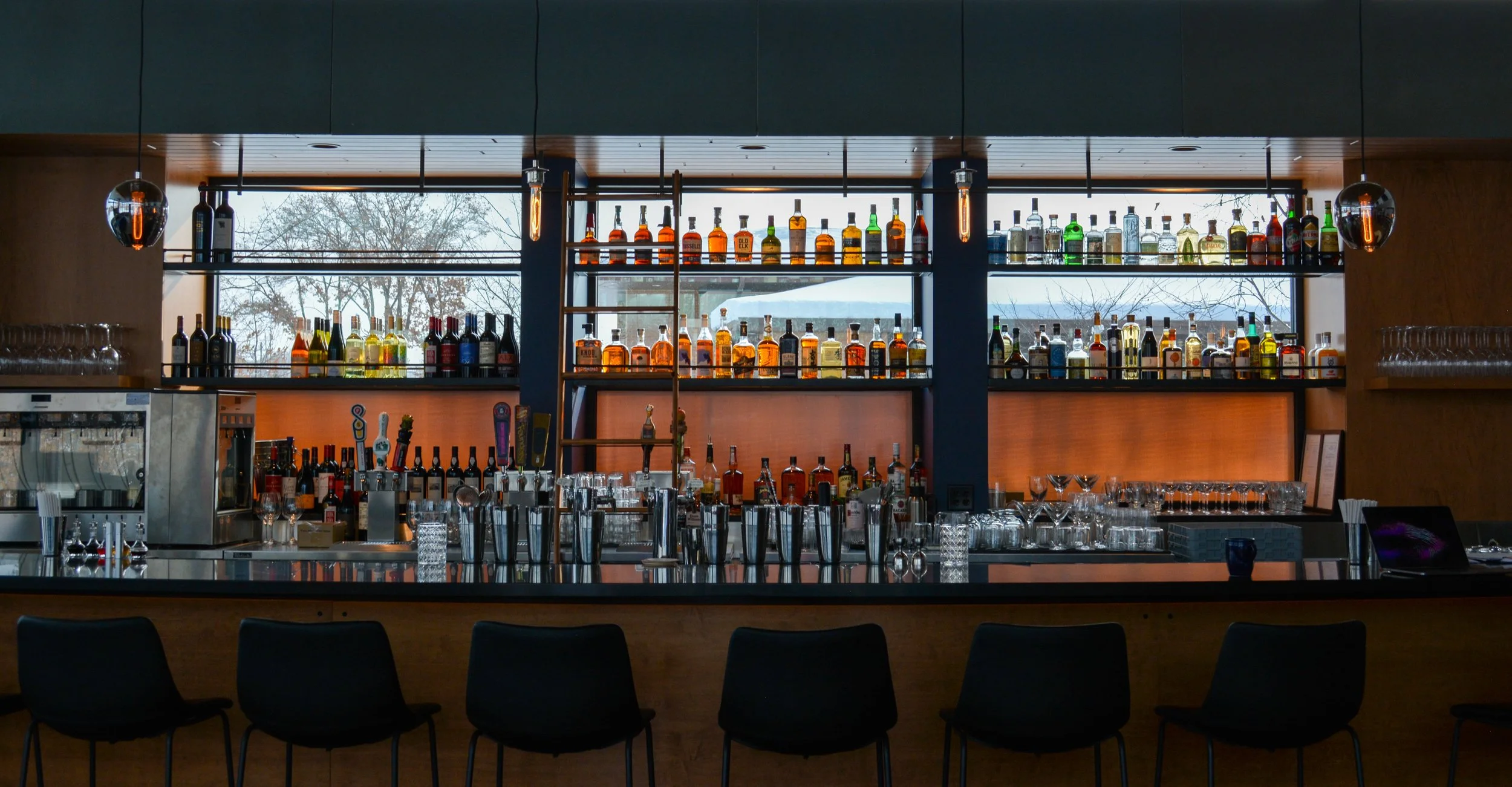 Helix | Wine | Craft Bar | Café