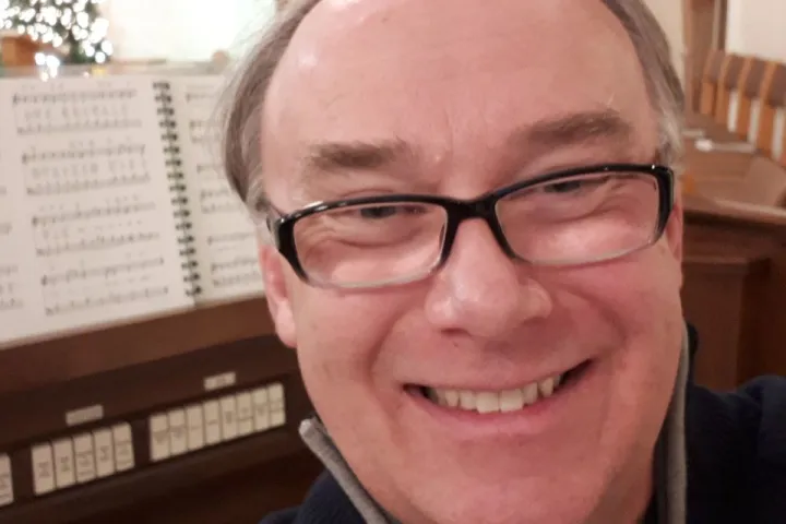 Noon Hour Concert: Colin Cousins — St. Andrew's Kitchener