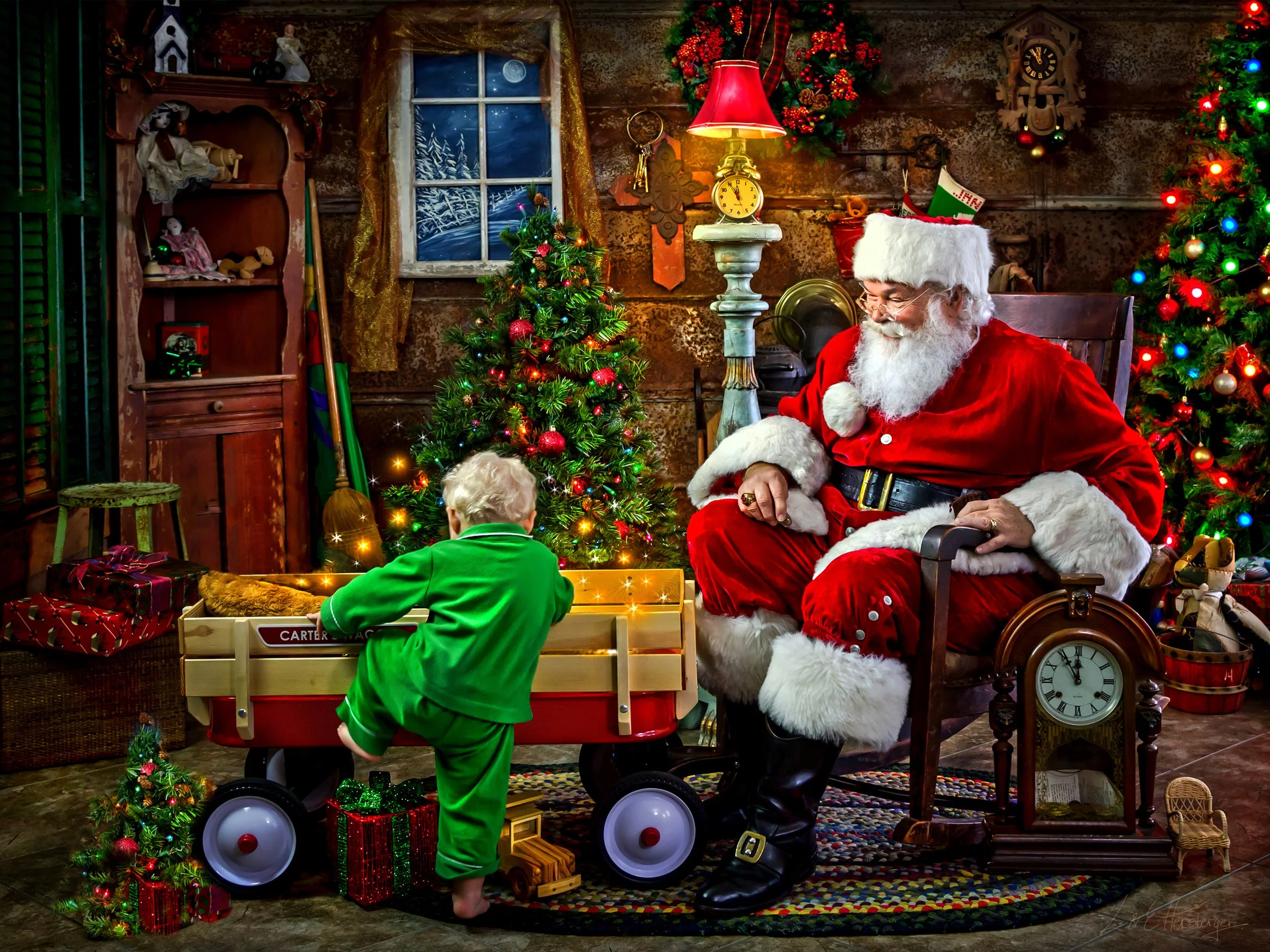 MASTERPIECE CHRISTMAS. Santa Photography