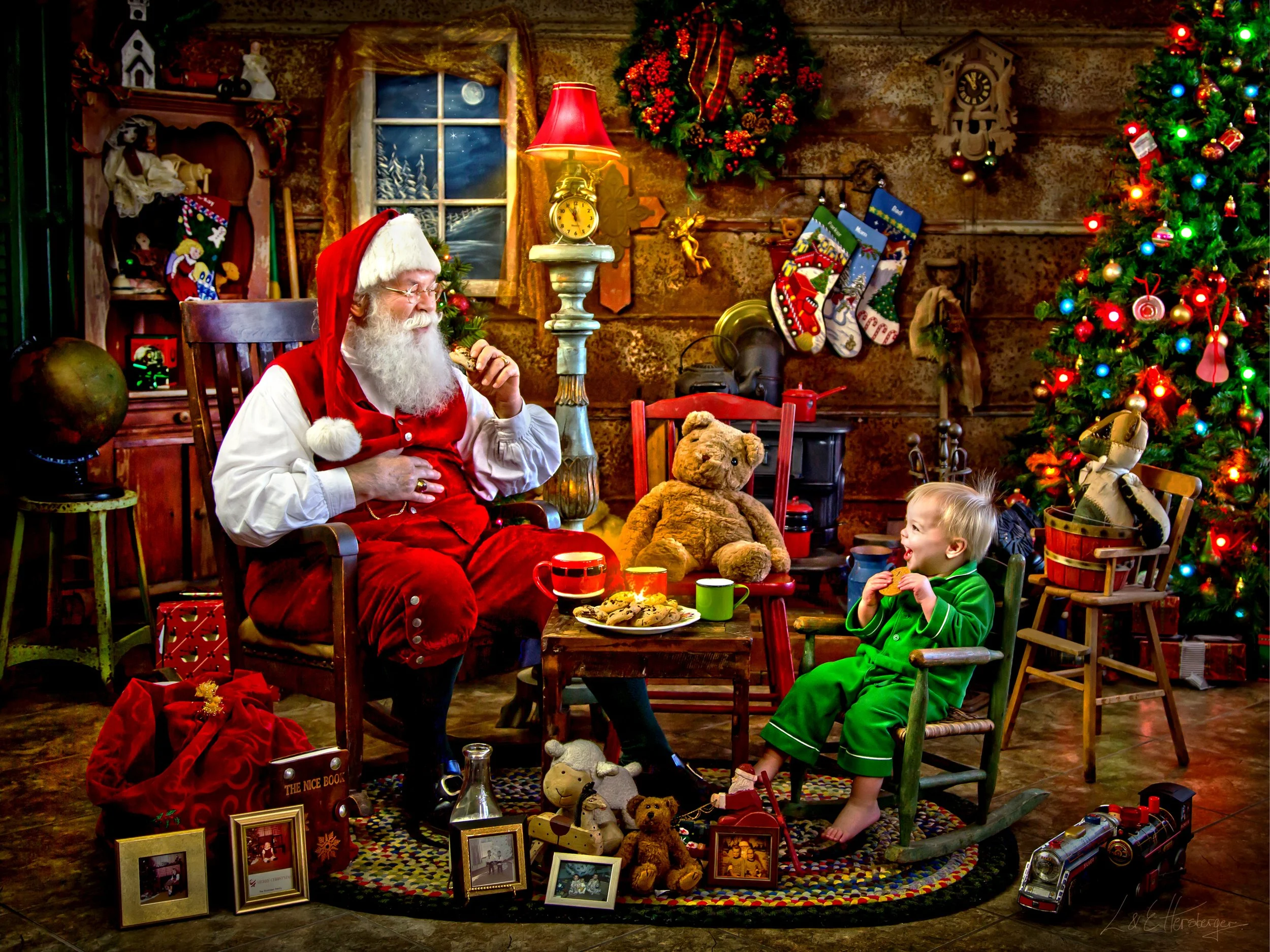 MASTERPIECE CHRISTMAS. Santa Photography