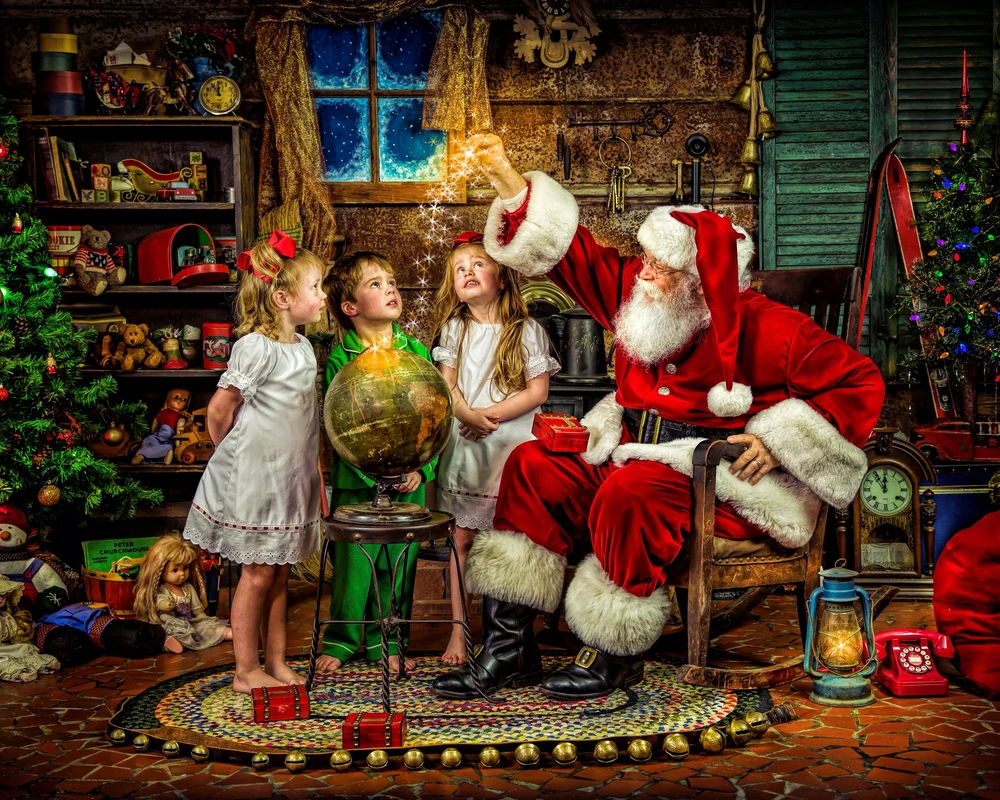 MASTERPIECE CHRISTMAS. Christmas Pictures & Family Photos.