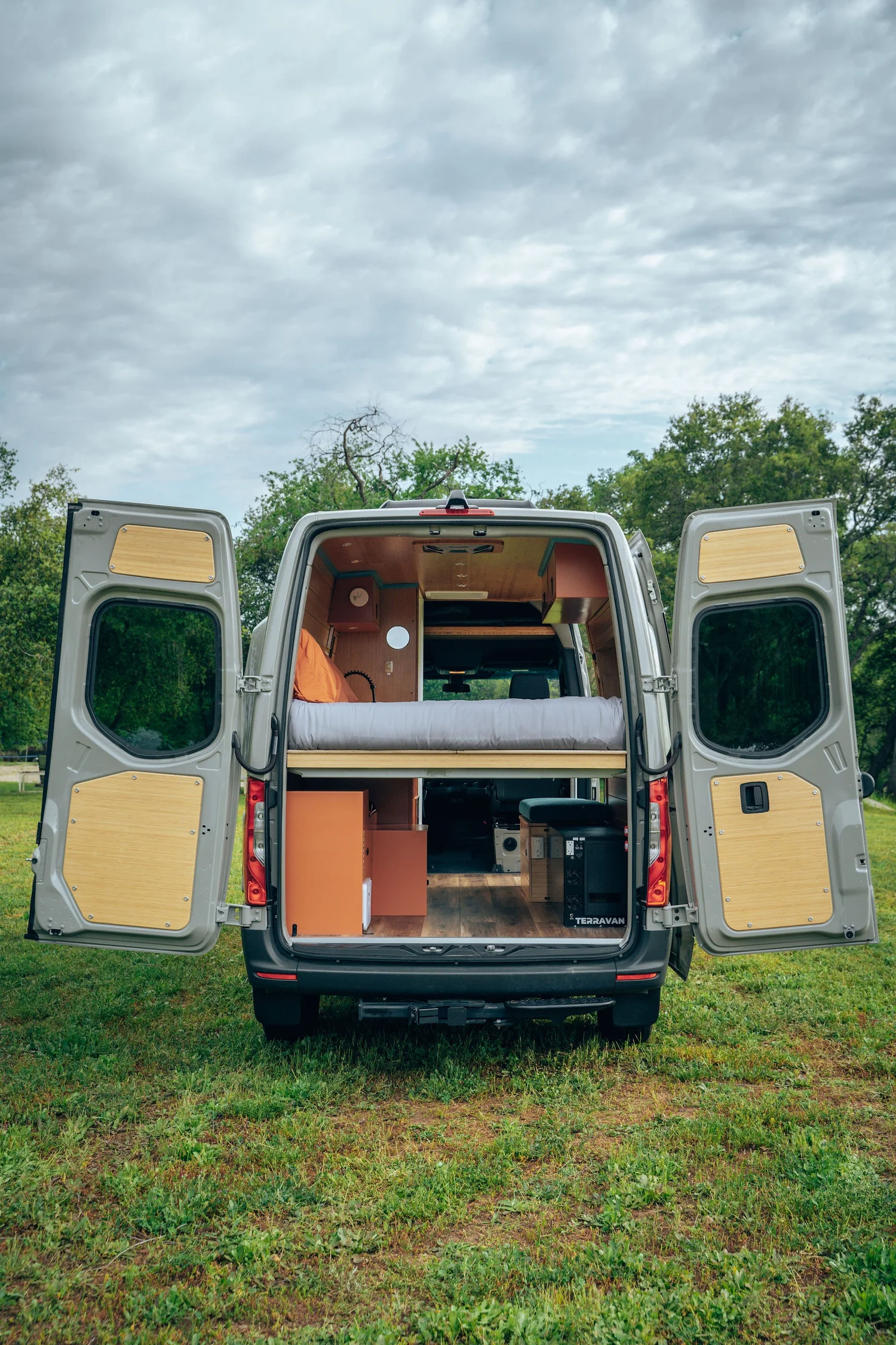 Scenic Vanlife Rentals and Builds