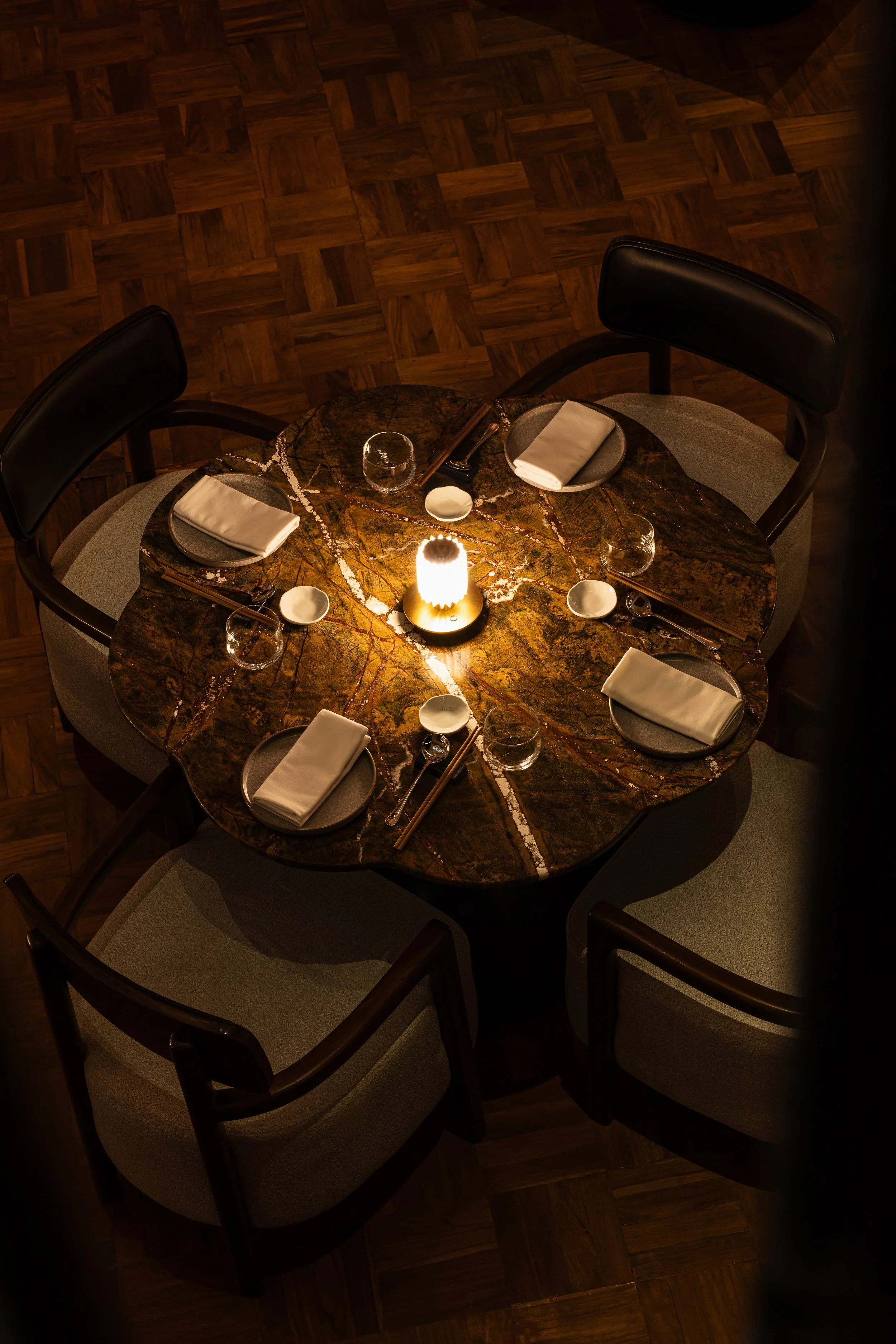 Uma Nota, Manila — The Odd Duck