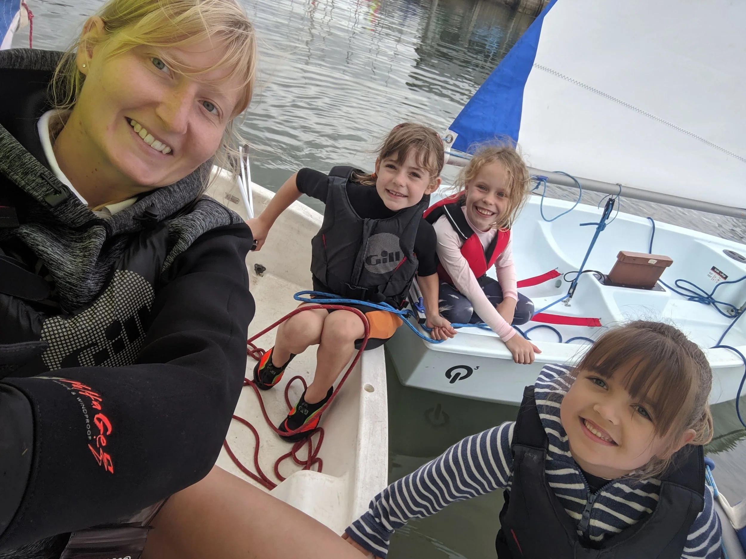 Youth Sailing Courses - Walton and Frinton Yacht Club