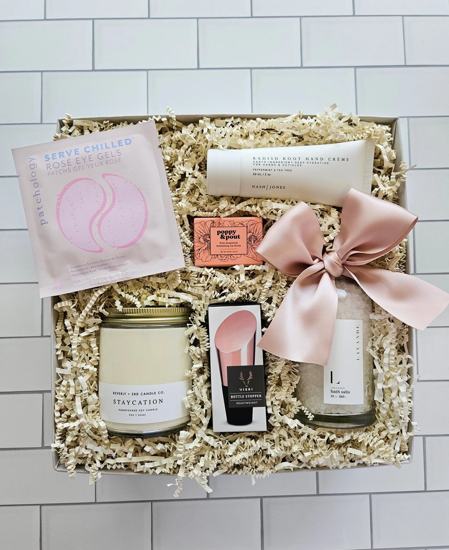 The Home Gift Box – A Cozy Housewarming Gift — Harper & James | Gifting Co.