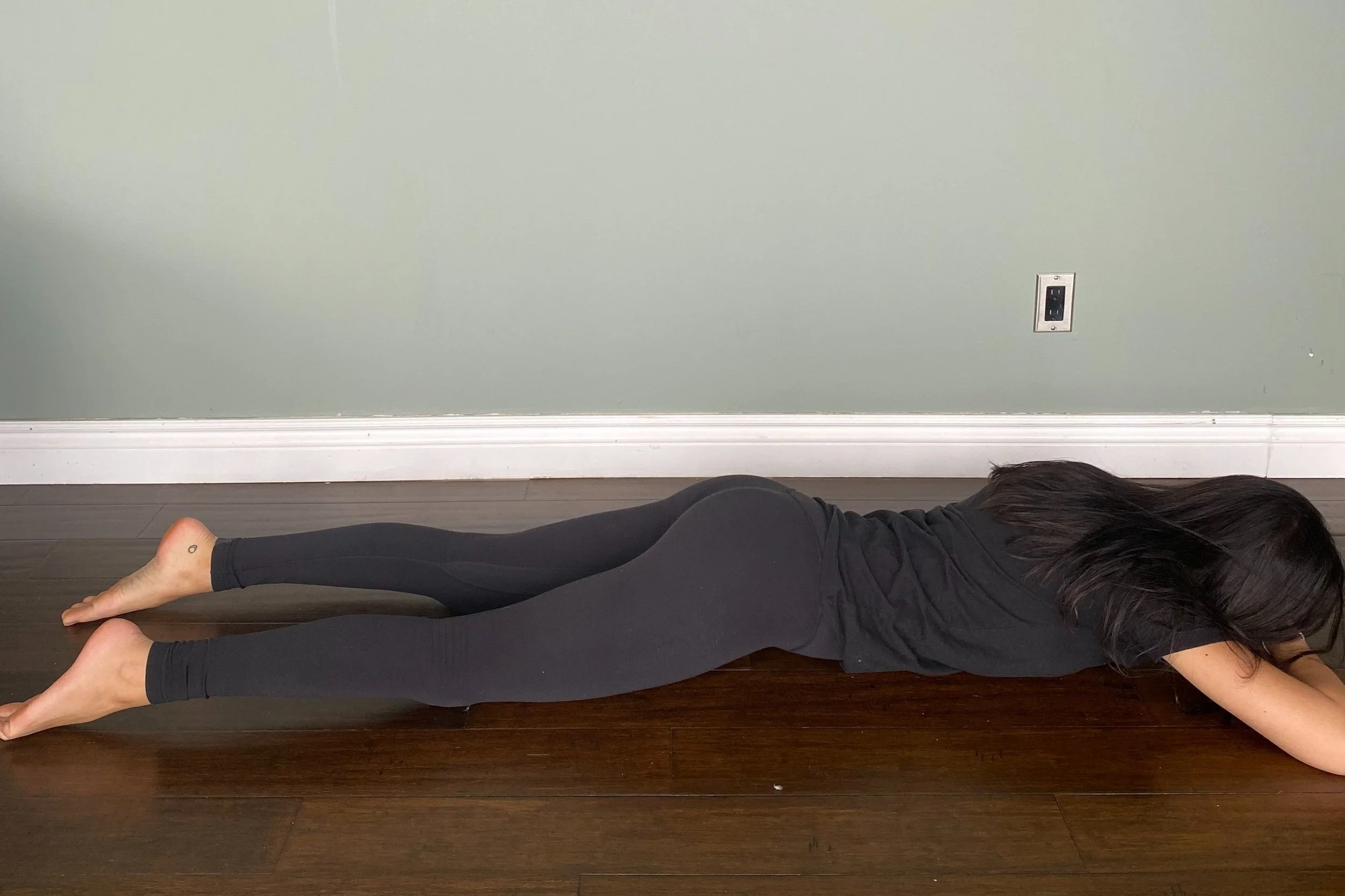 3 Simple Movements for Tight Hips — HealthyHips.ca