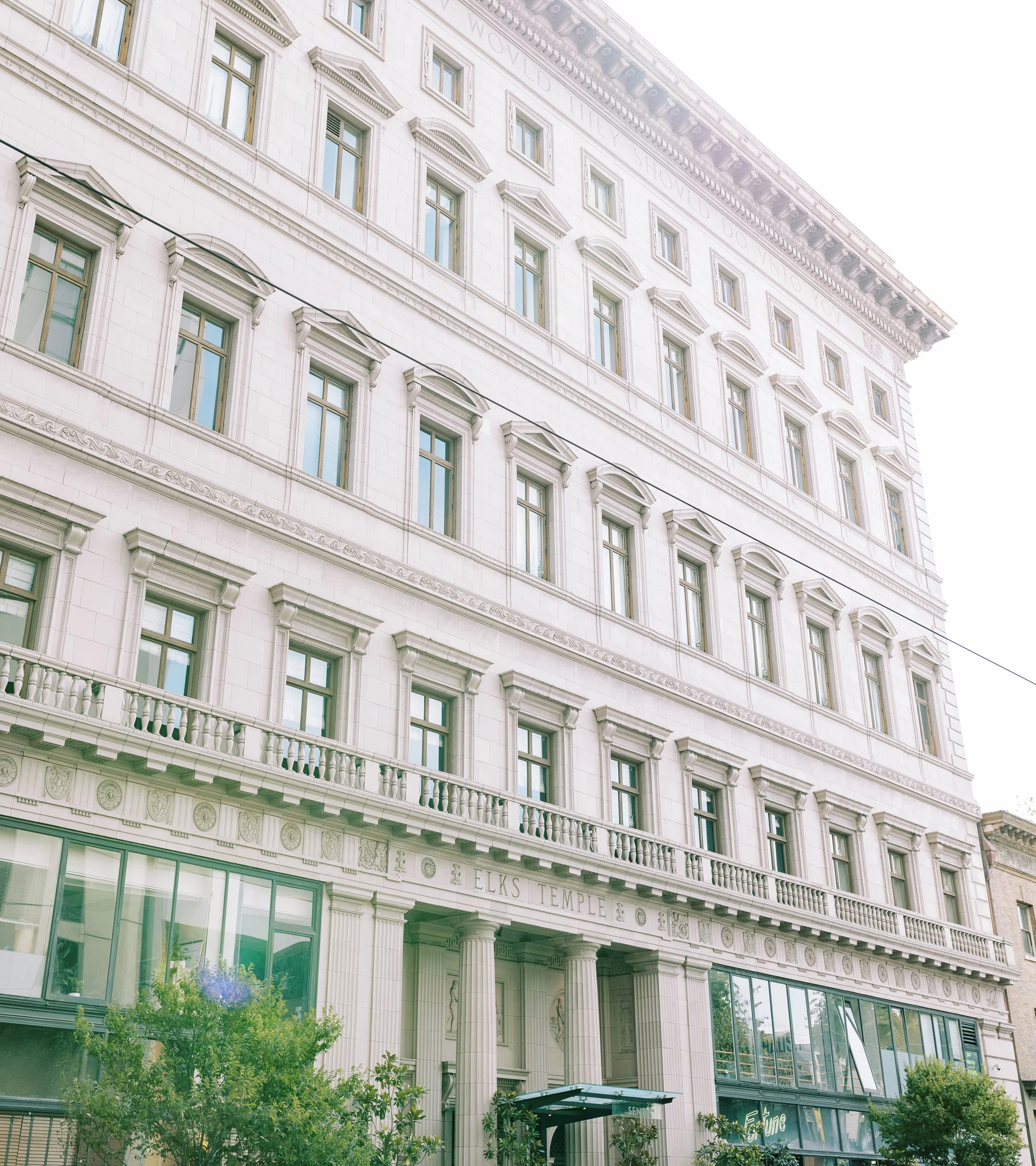 Myla Li Photos - Seattle Film Wedding Photographer