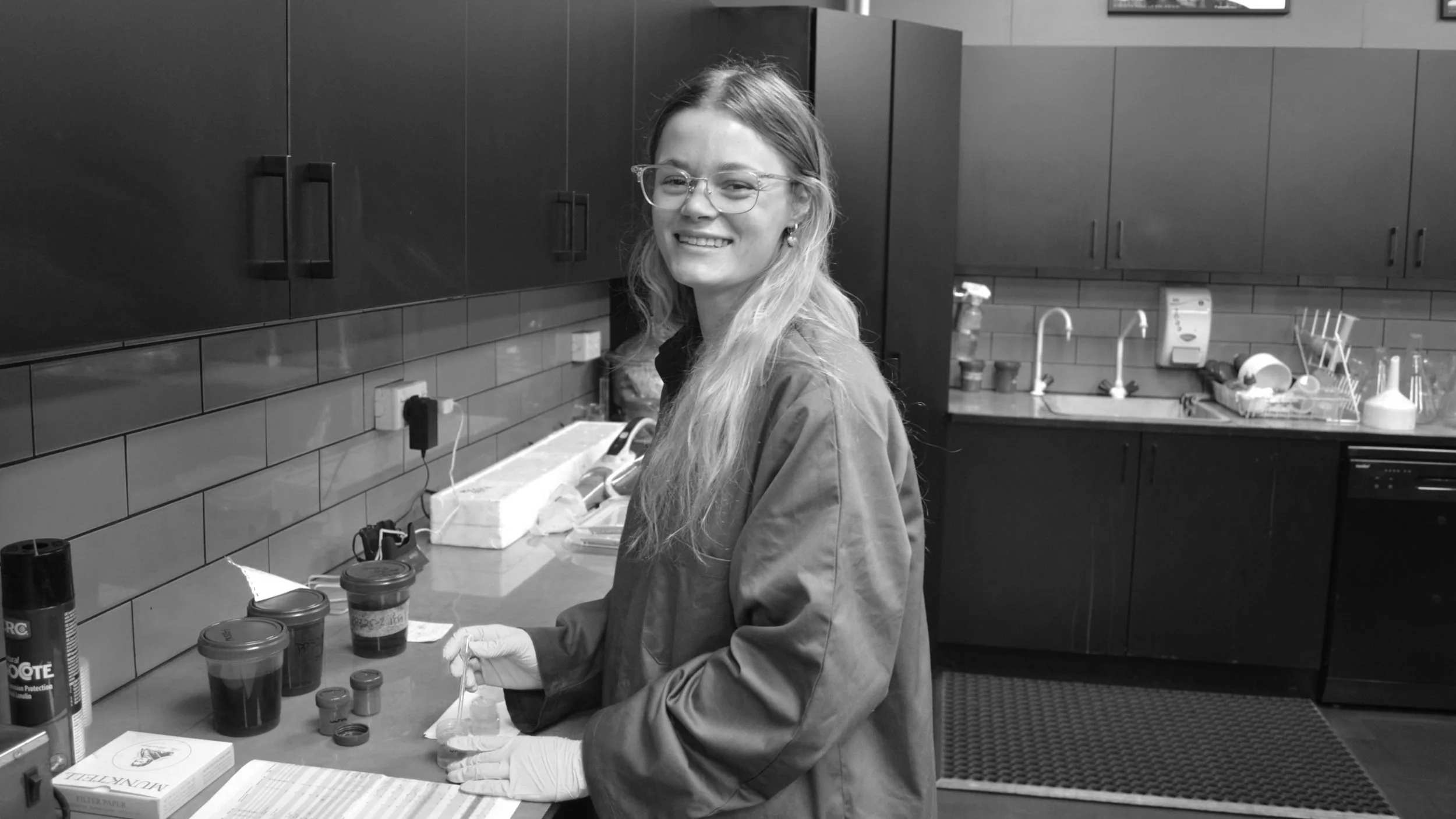 Women working in clean tech | CarbonScape biographite — CarbonScape Ltd