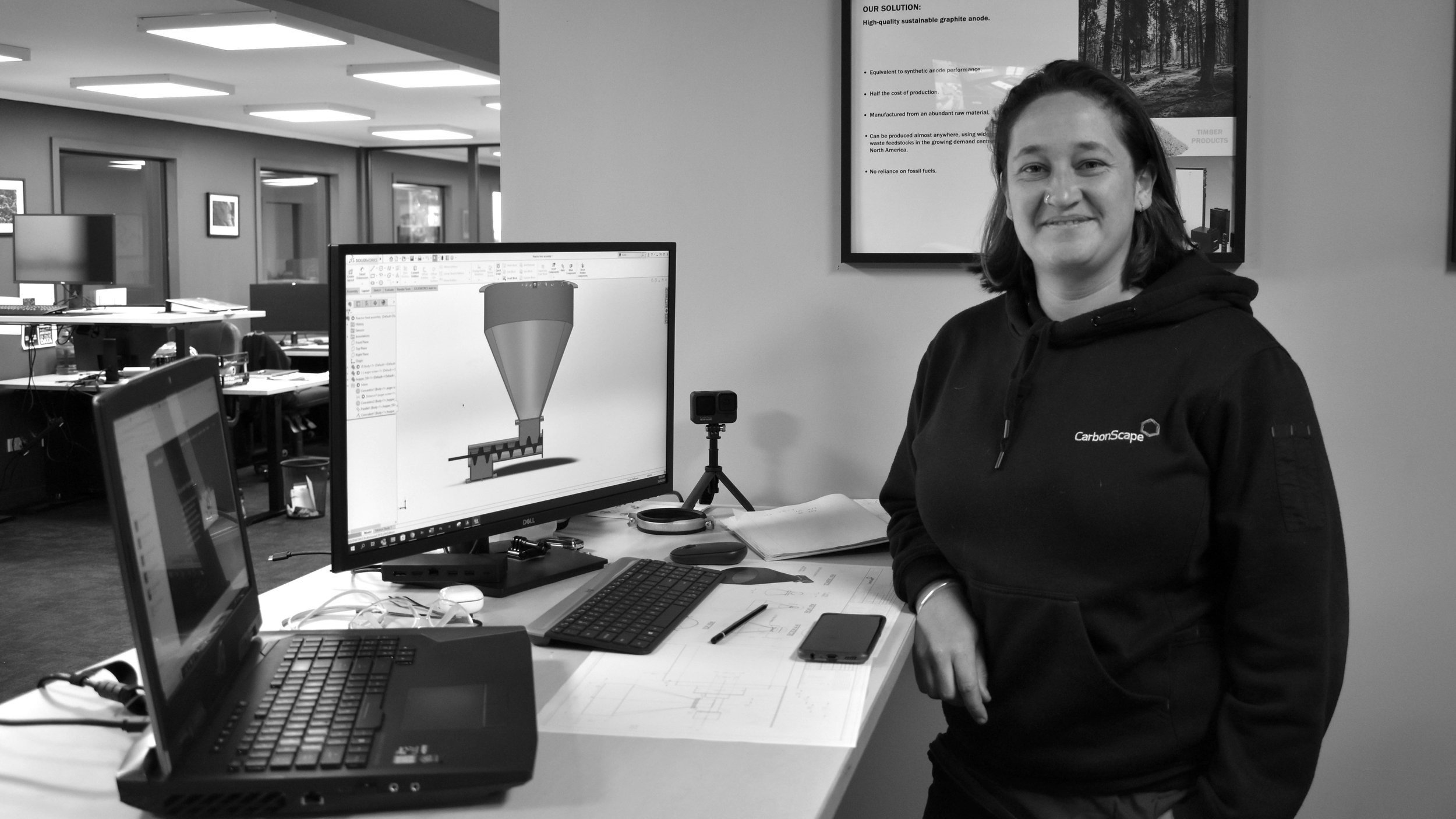 Women working in clean tech | CarbonScape biographite — CarbonScape Ltd