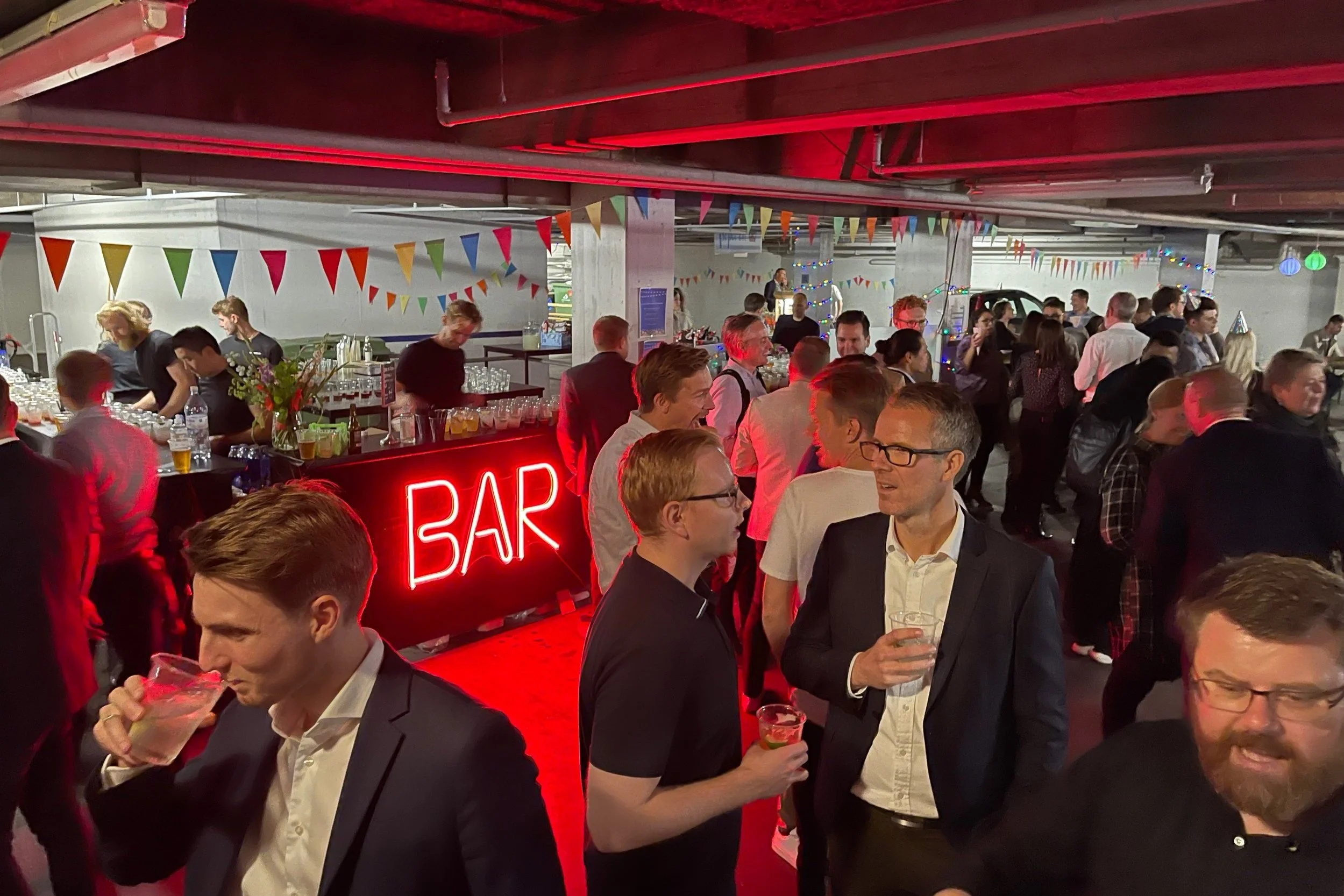 Referencer og billeder fra vores mobilbar events I Cocktailkursus og ...