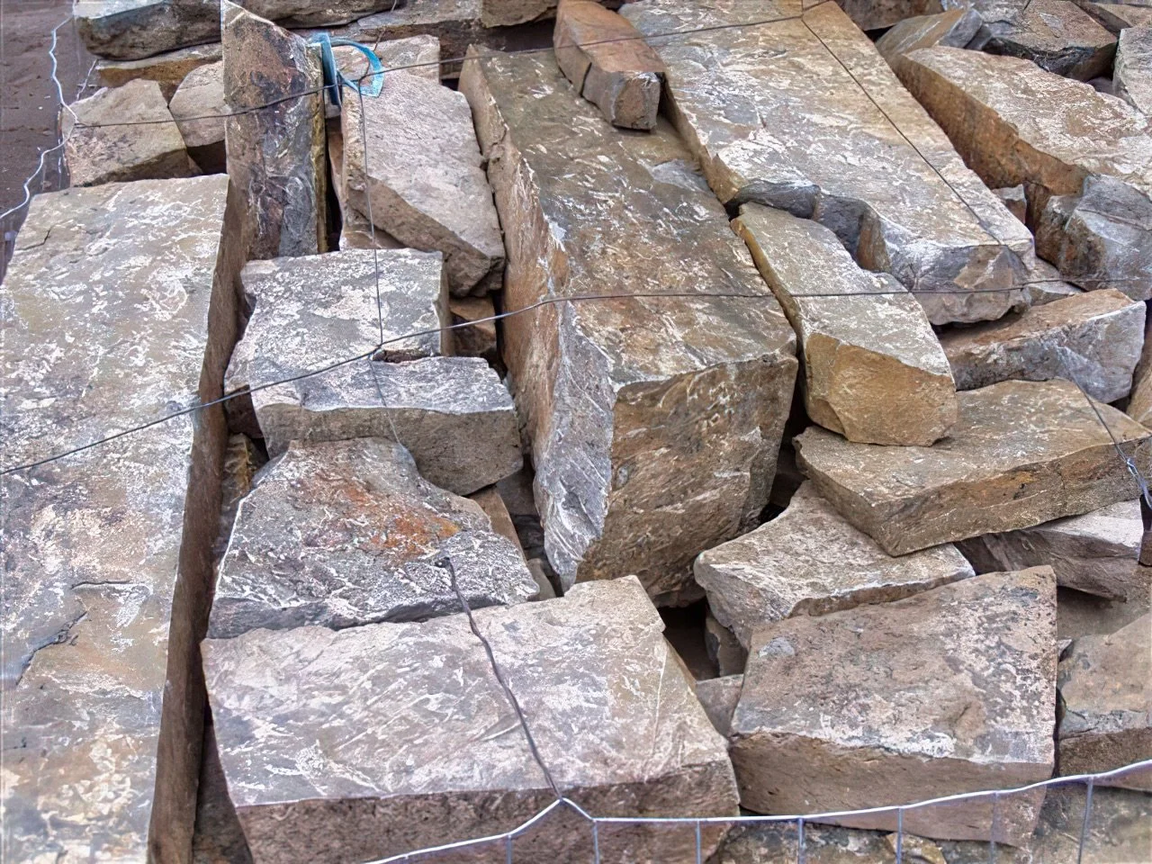 Gallery 3 — Block Mountain Stone